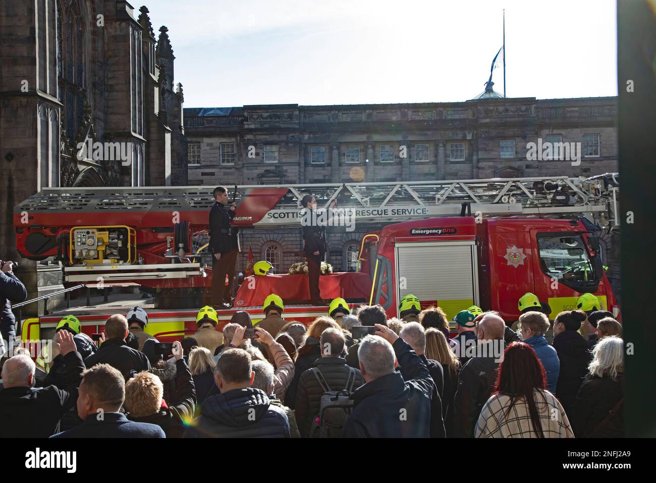 Firefighter Barry Martin's cortege makes it way through Royal Mile to ...