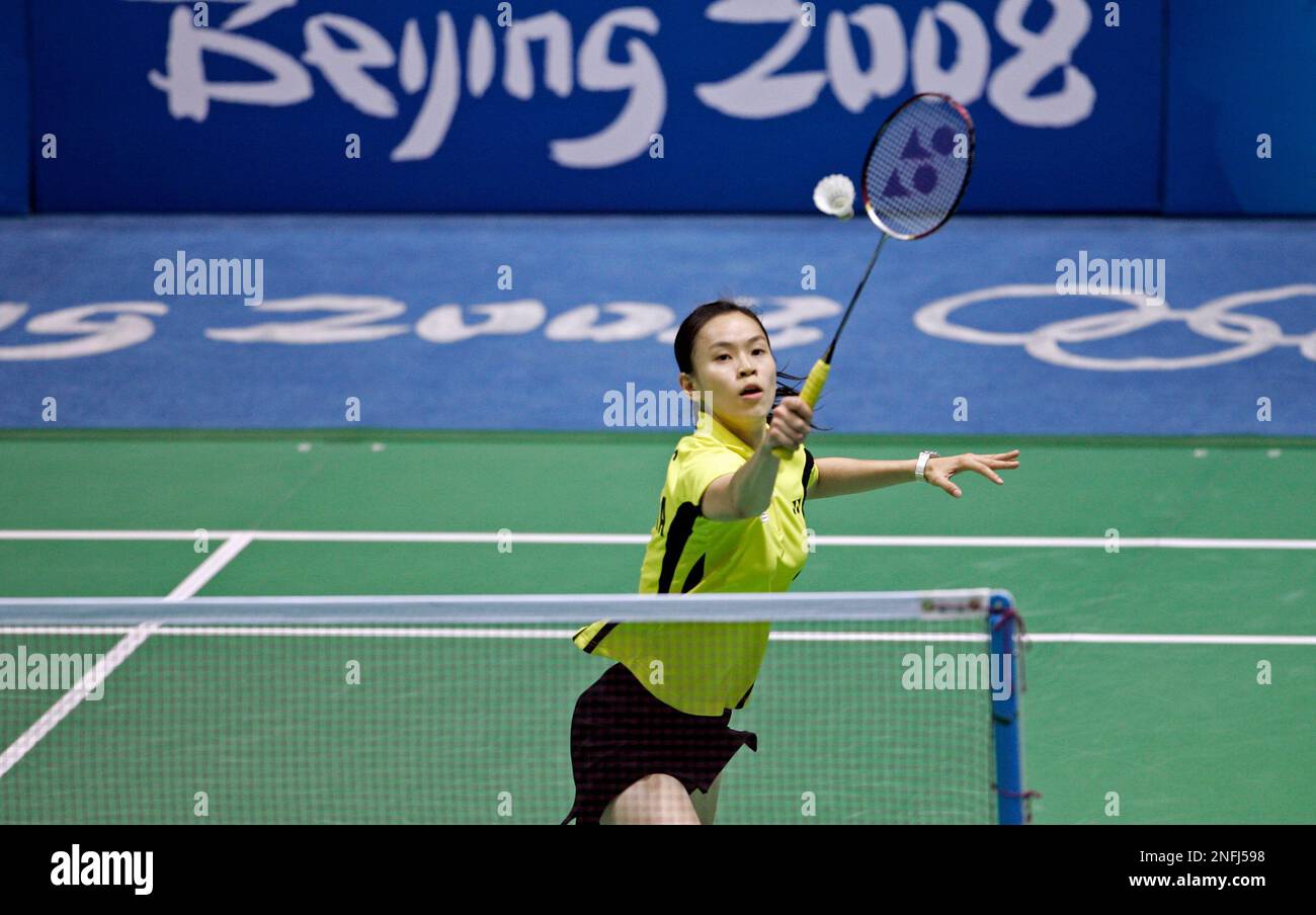 Malaysia's Wong Mew Choo in action against Kerry Lee Harrington of ...