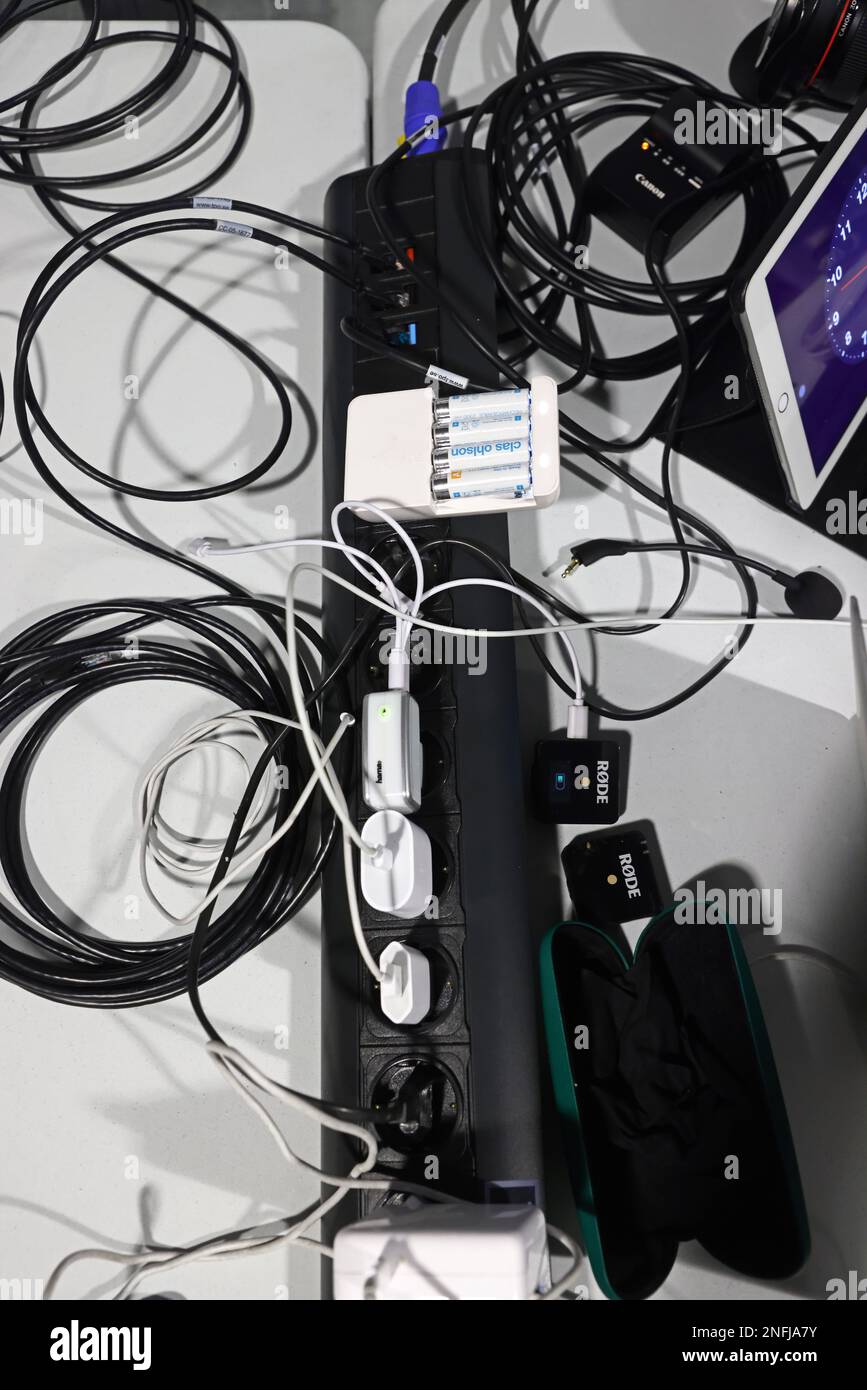 Laddkablar hi-res stock photography and images - Alamy