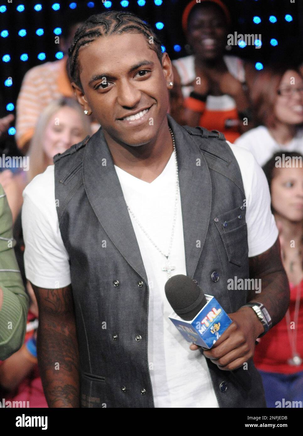Singer Lloyd makes an appearance on MTV's MiTRL on Monday, Aug. 4, 2008 ...