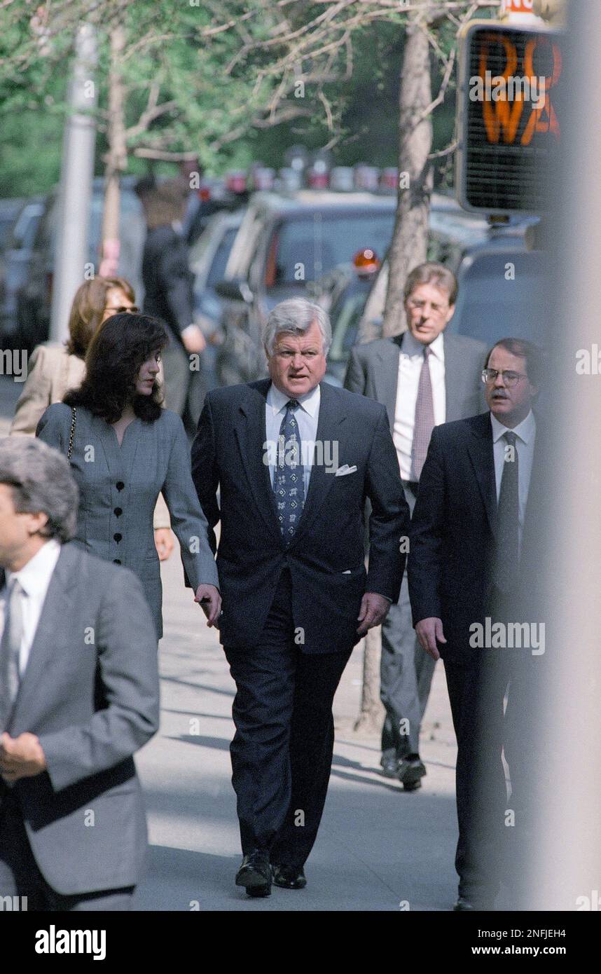 Sen. Edward M. Kennedy (D-Mass) and his wife, Victoria Reggie, arrive ...