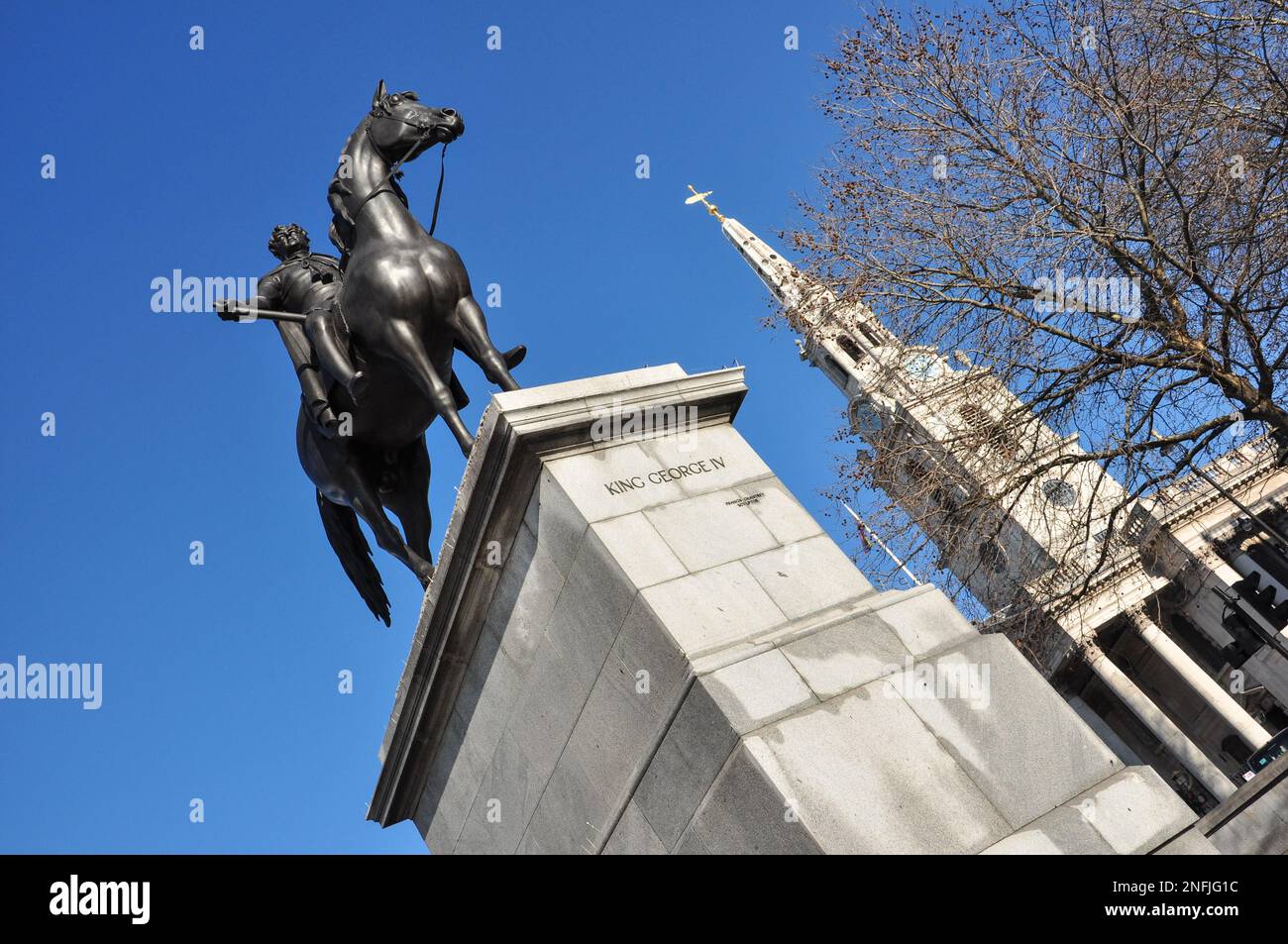 The equine statue of King George IV and Church of St Martin-in-the ...