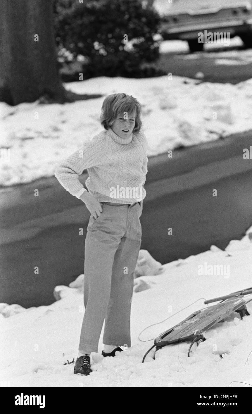 Edward M. Kennedy Jr., whose right leg was amputated an attempt to ...