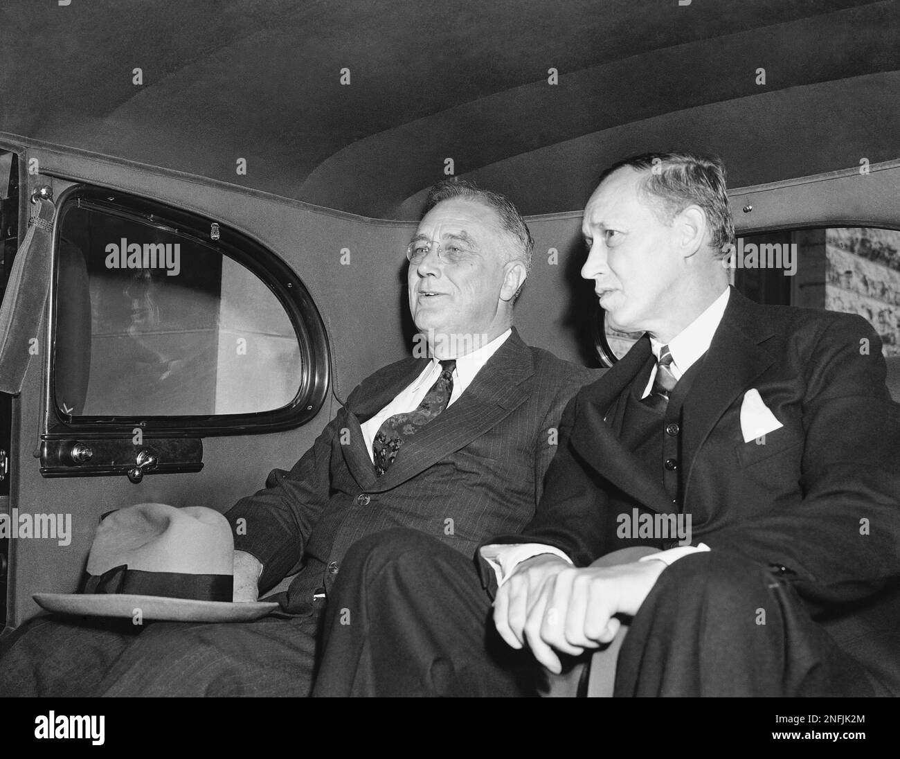 President Franklin Roosevelt (left) seemed relieved as sits with Harry ...