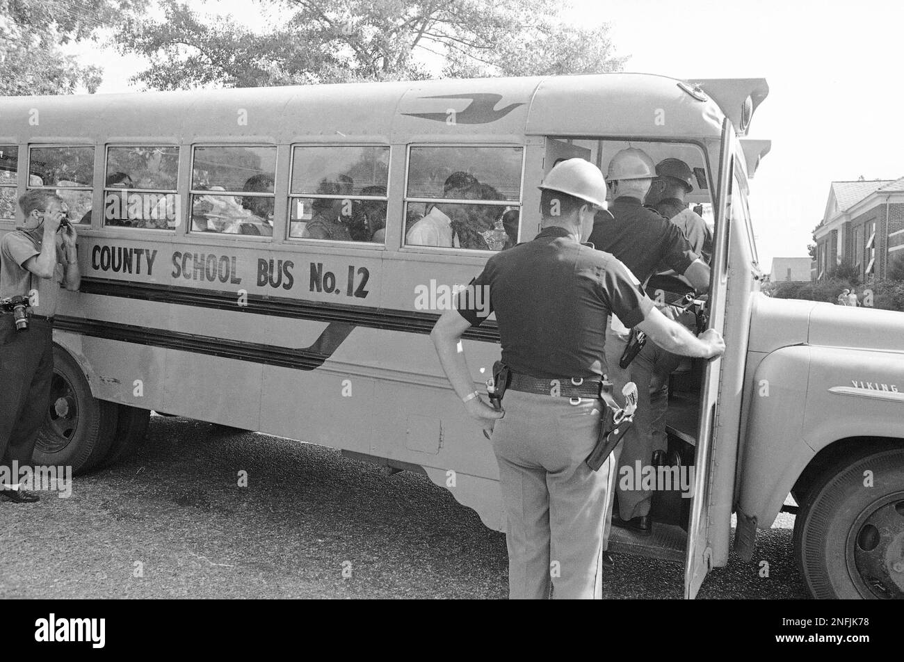 Alabama state troopers turn away a bus with 13 black students inside as ...