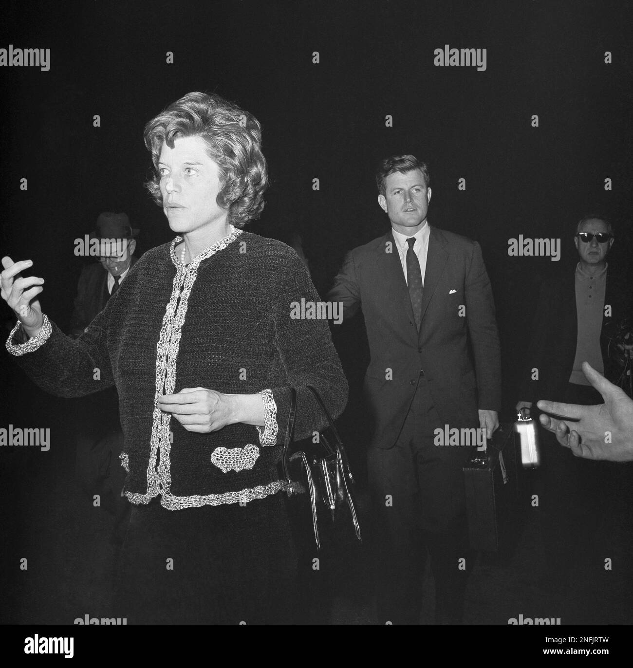 Sen. Edward M. Kennedy and Eunice Shriver, wife of Sargent Shriver ...