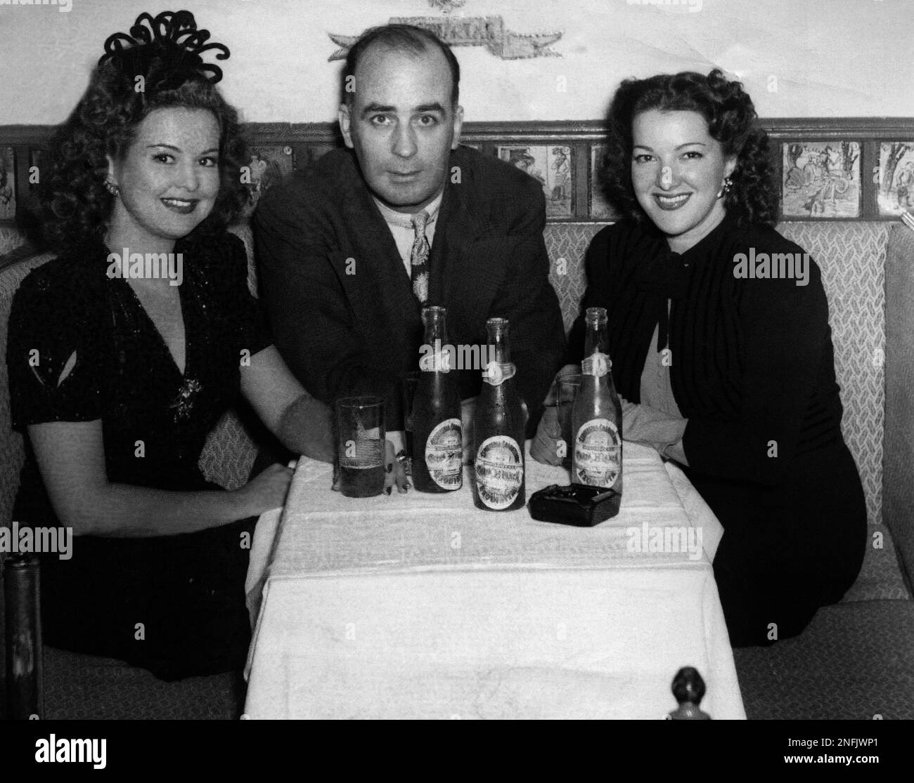 Mexican actress Mapy Cortez, left, is shown at El Chico with Benito ...