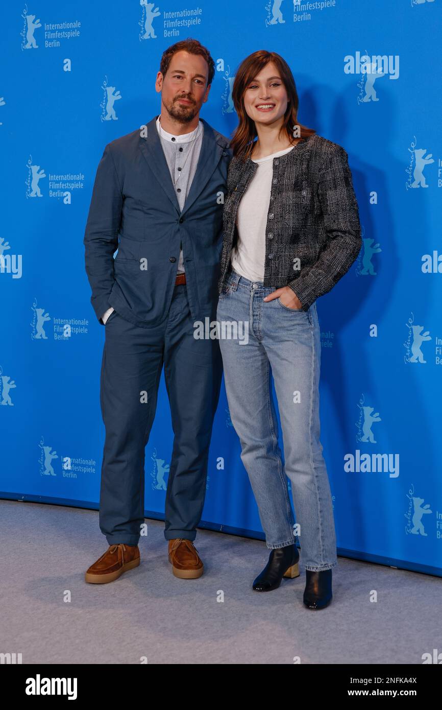 Felix Kramer, left, and Marlene Burow pose for photographers at the ...