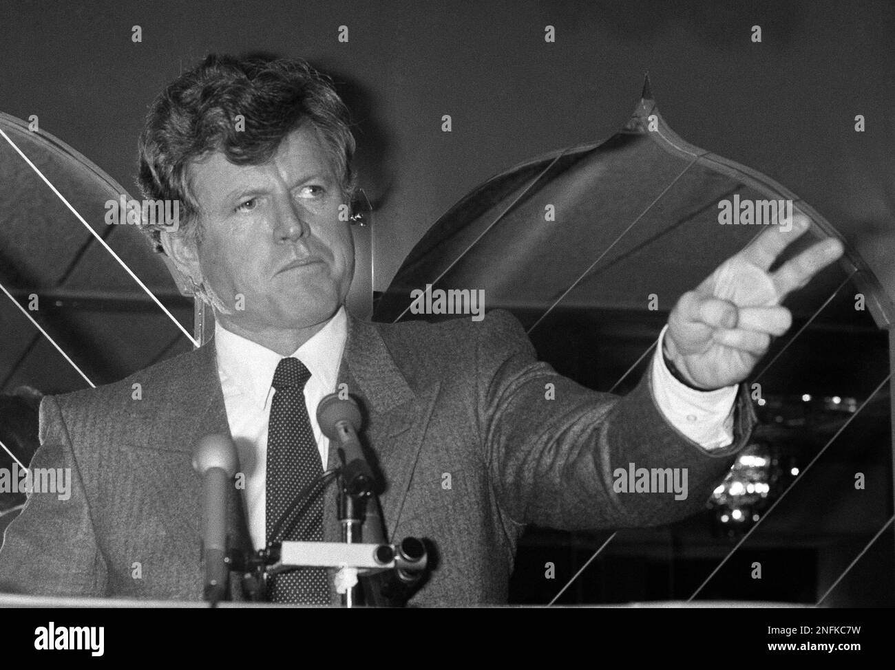 Sen. Edward Kennedy, D-Mass., shown giving a speech at a Jewish Temple ...