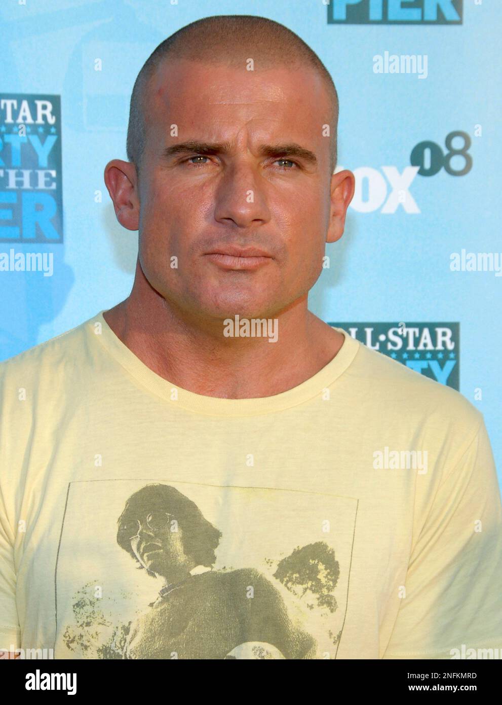 Actor Dominic Purcell poses on the press line at the FOX Networks ...