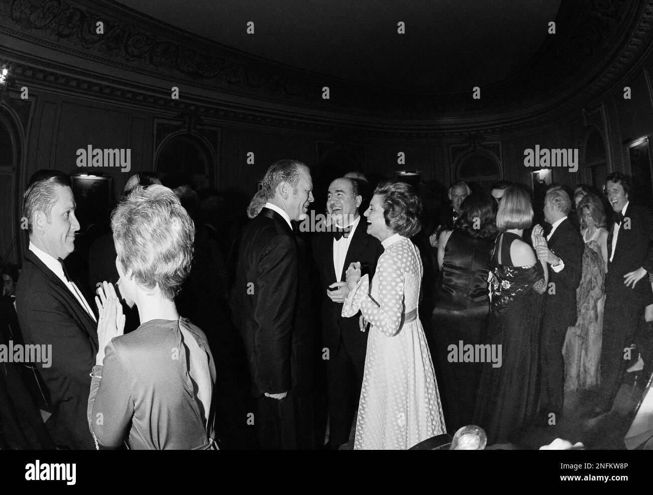 Vice President Gerald Ford and Mrs. Betty Ford talk with Argentina's ...