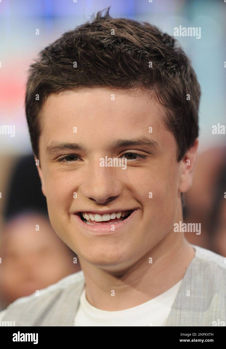 Actor Josh Hutcherson makes an appearance on MTV's Total Request Live ...