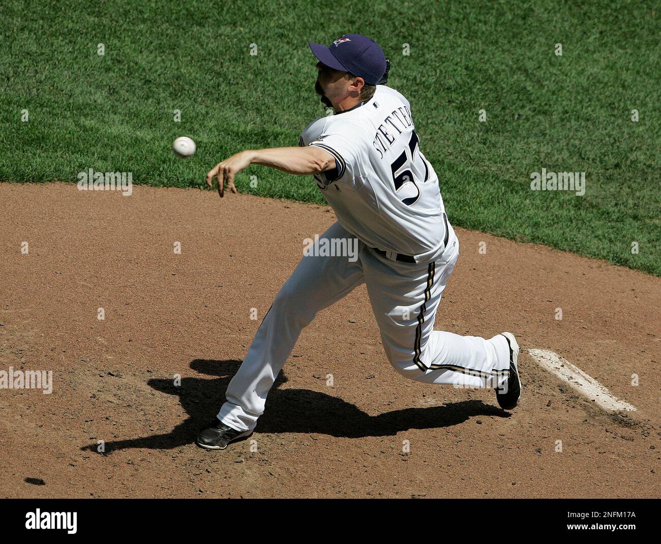 Milwaukee Brewers relief pitcher Mitch Stetter throws during the eighth ...