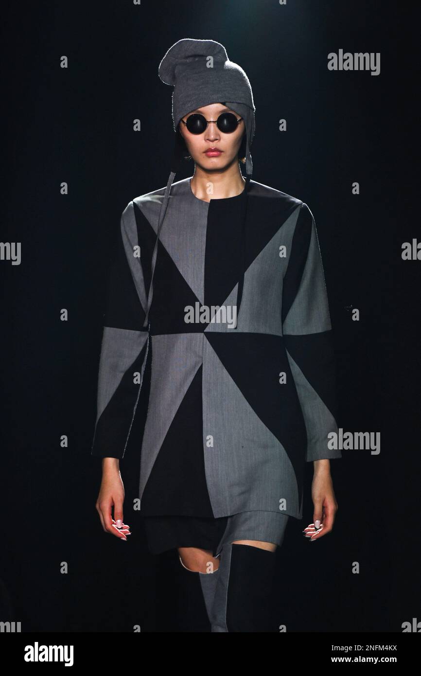 London, UK. 17 February 2023. Models on the catwalk during the Edward ...