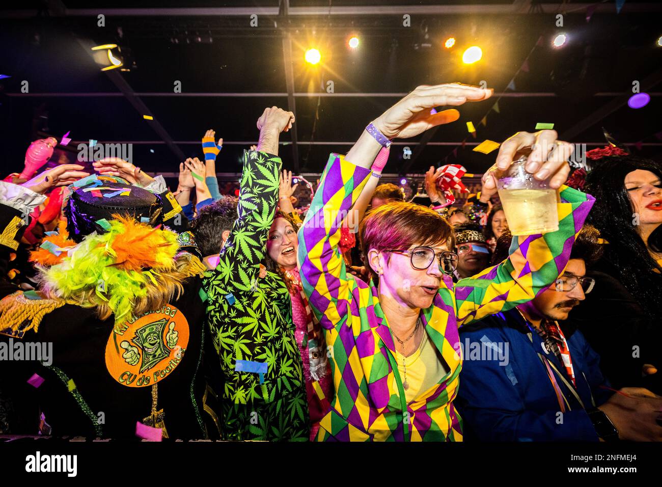 Three hours vurraf hi-res stock photography and images - Alamy