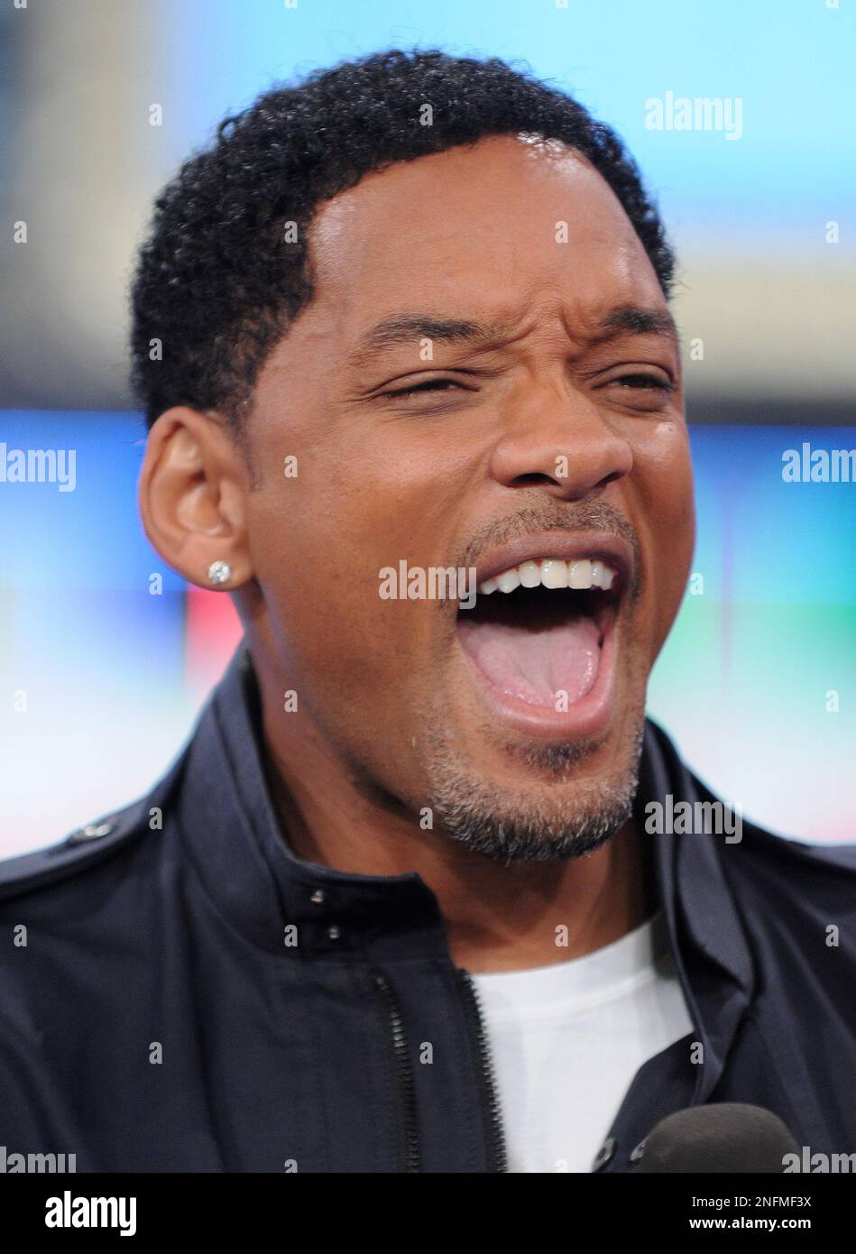 Actor Will Smith makes an appearance at MTV Studio's in Times Square ...