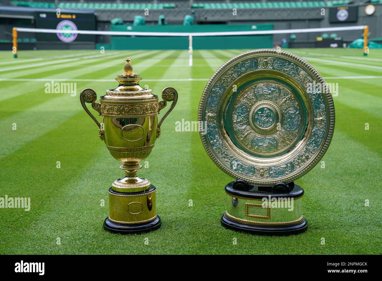 Women tennis wimbledon award hi-res stock photography and images - Alamy