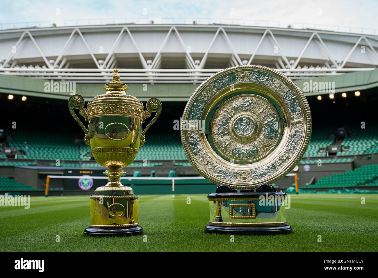 Wimbledon ladies champion 2022 hi-res stock photography and images - Alamy