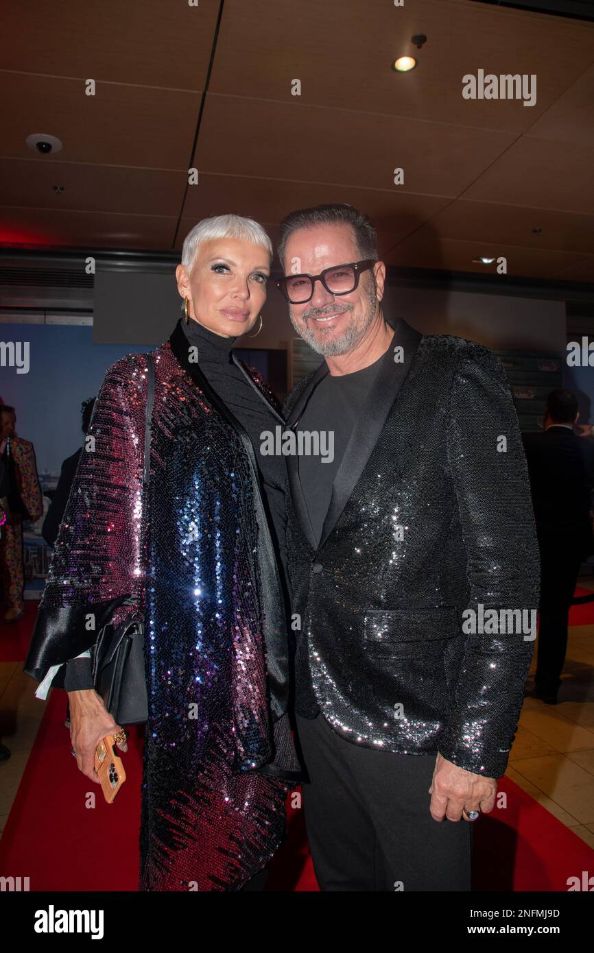 Alex und Britt Jolig bei der HOB´s Hut of Burger Opening Party in der ...