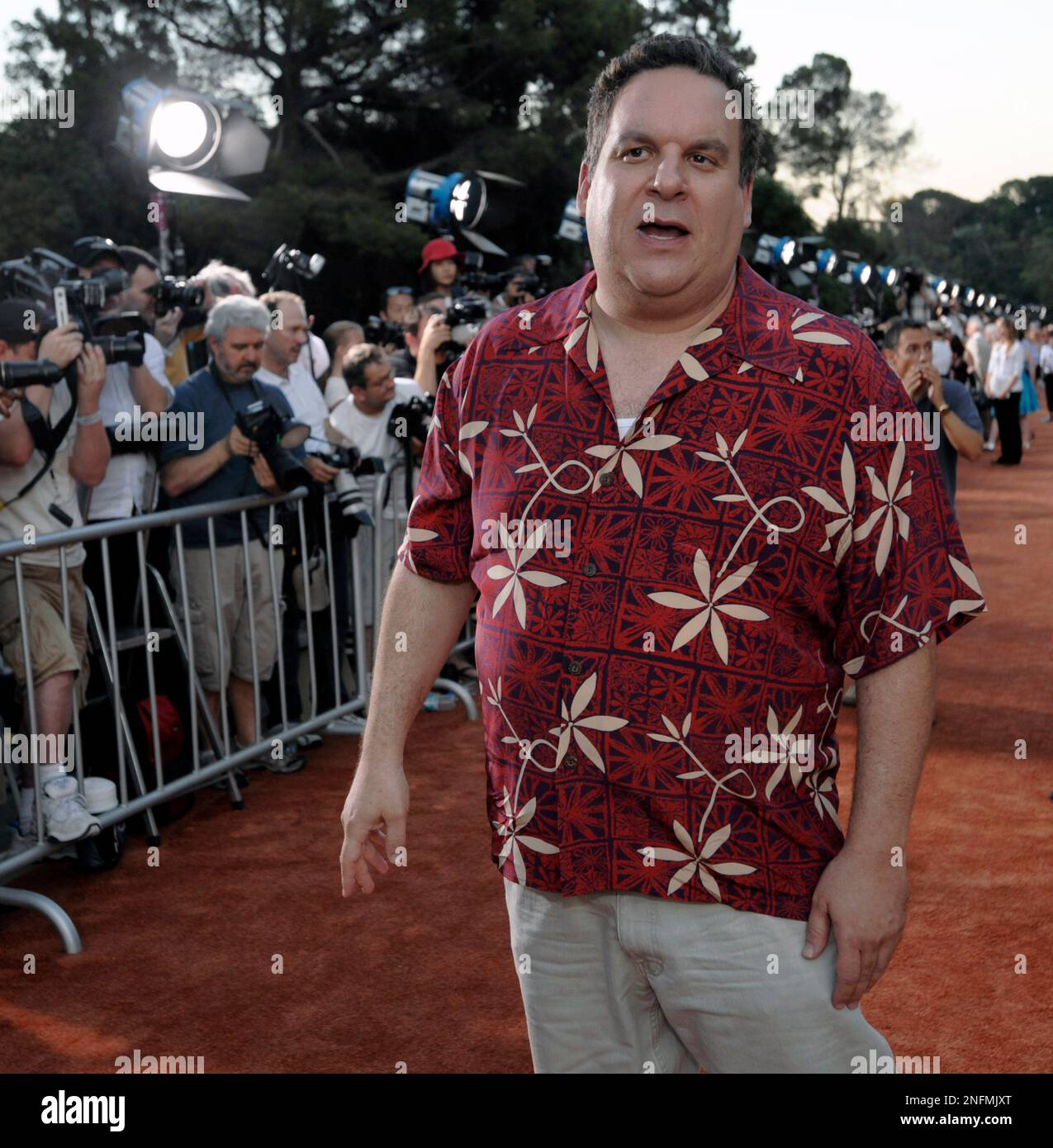 Jeff Garlin arrives at the world premiere of the animated film "WALL-E ...