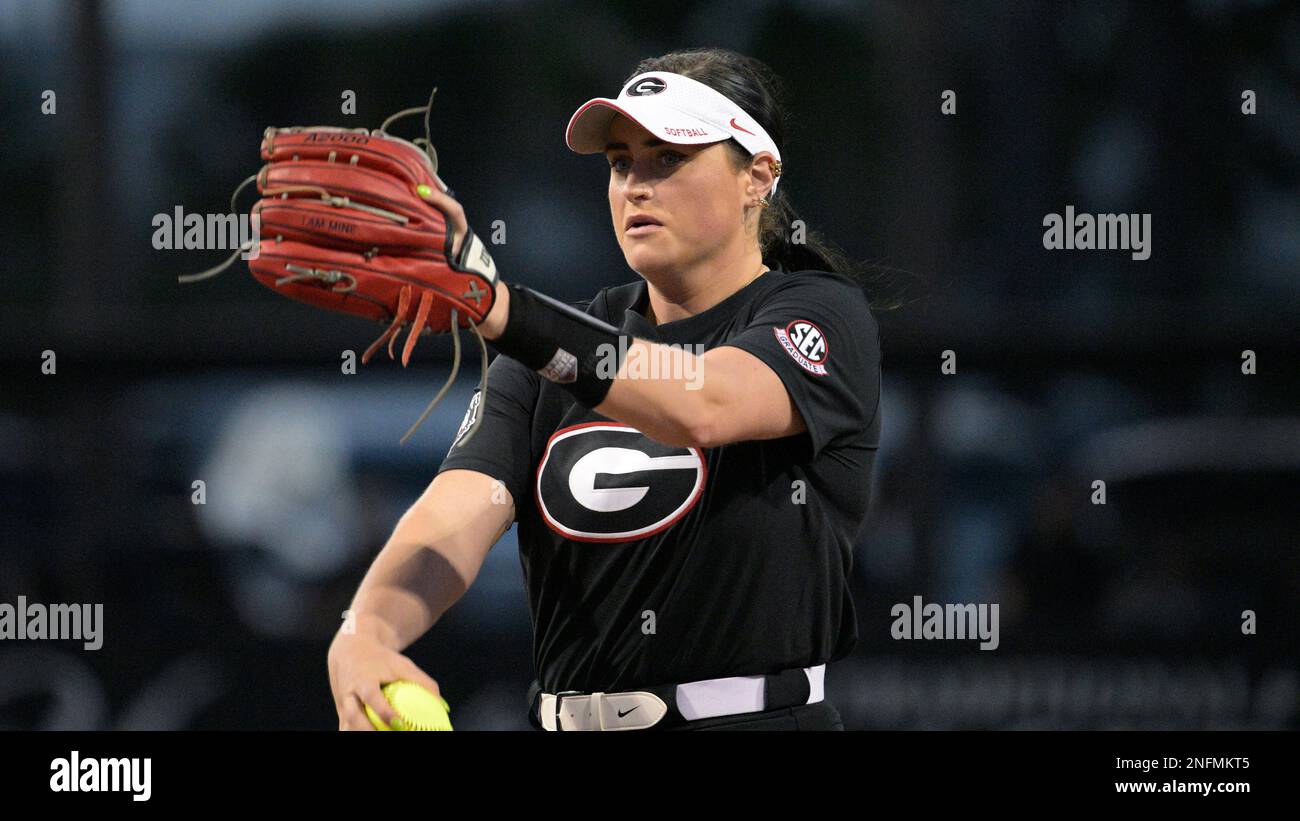 Georgia pitcher Shelby Walters throws during an NCAA college softball ...