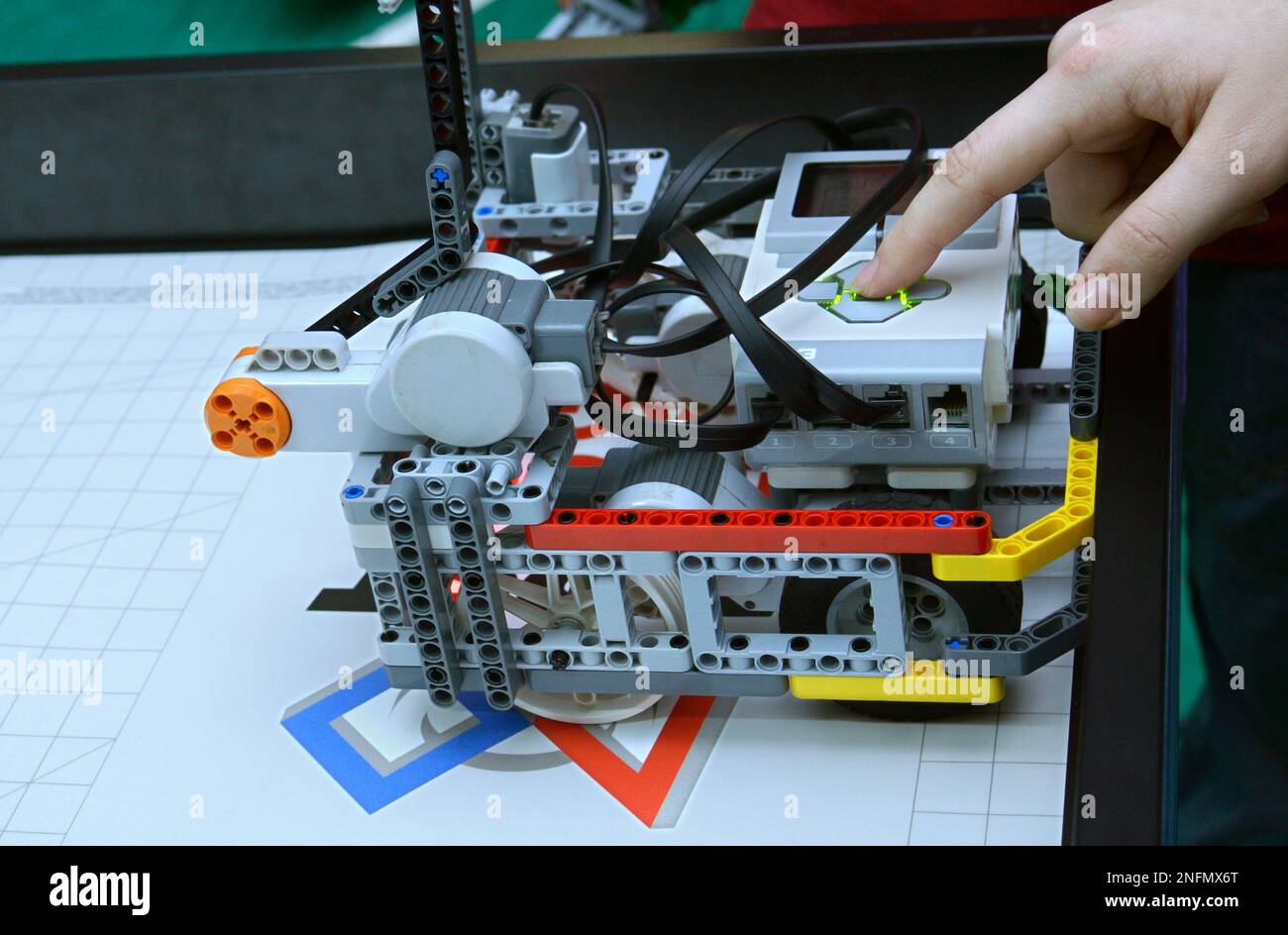 Boy assembling robot table hi-res stock photography and images - Alamy