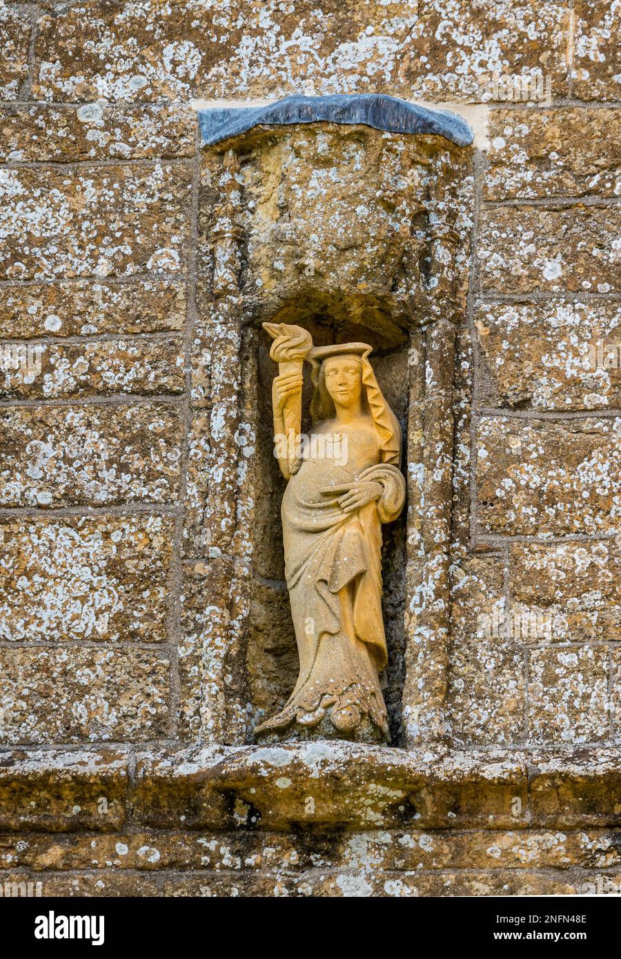 St candida and holy cross hi-res stock photography and images - Alamy