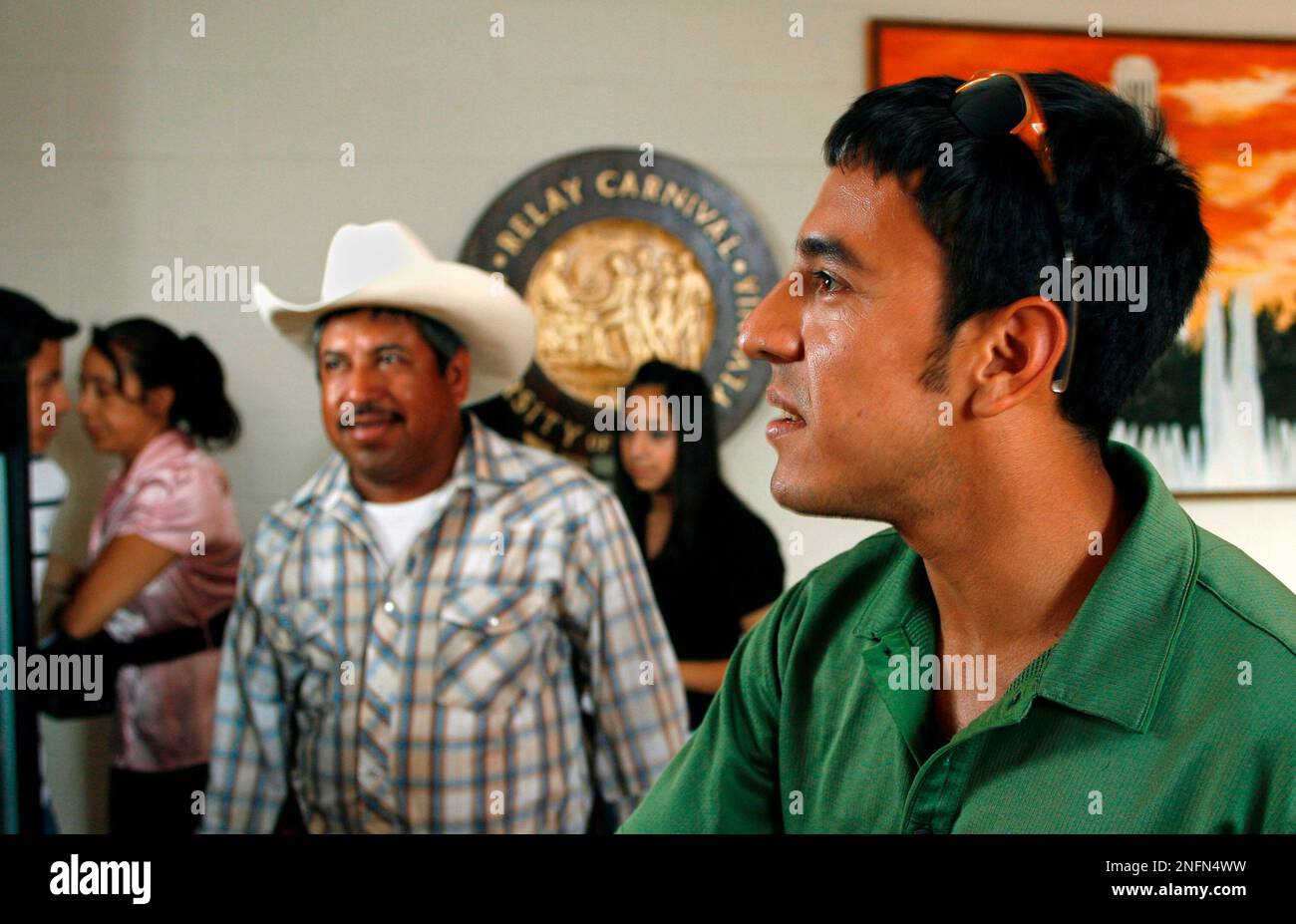 **HOLD FOR SUMMER GAMES PLUS STORY BY JIM VERTUNO**Texas middle ...