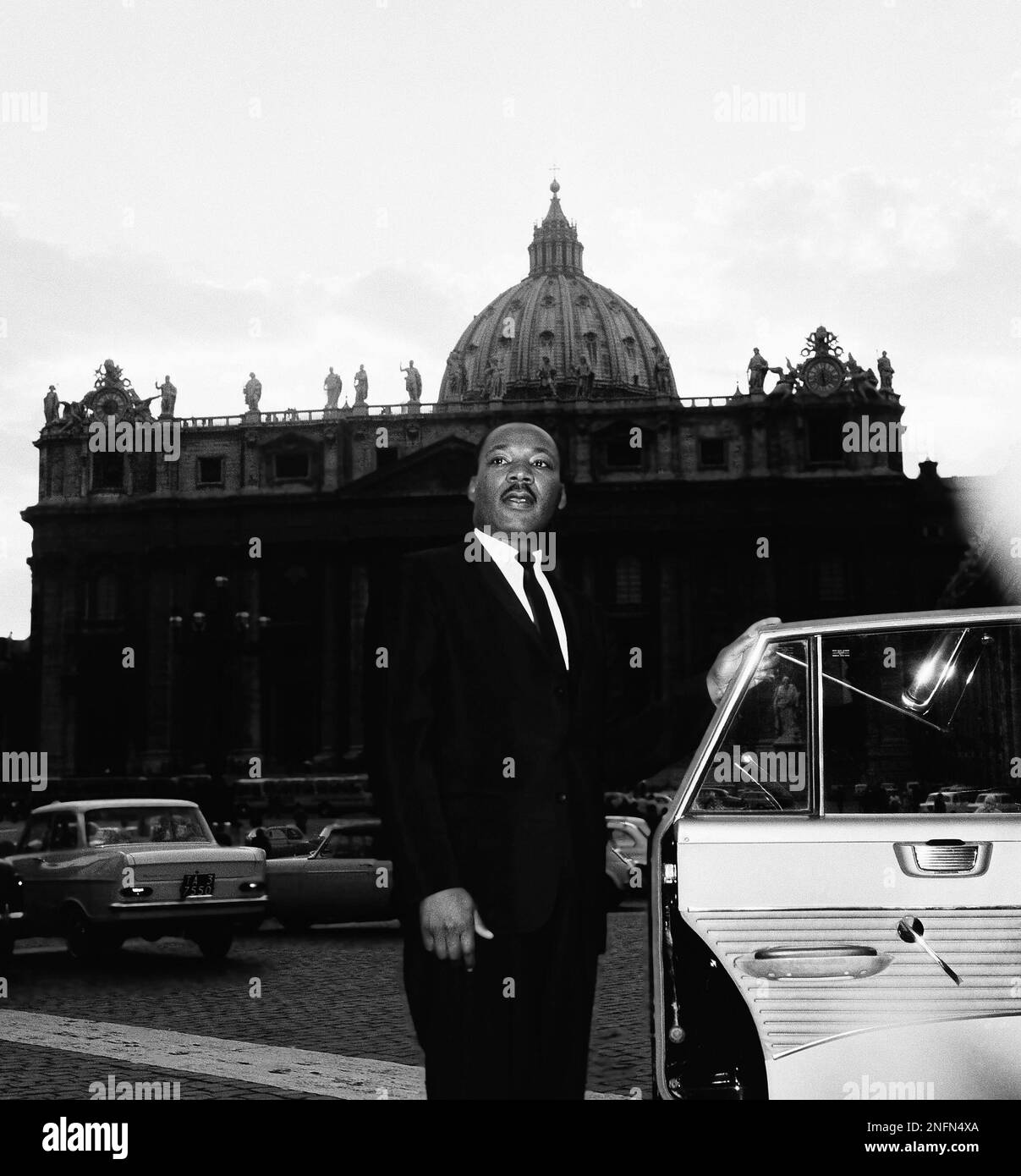 Civil rights leader Dr. Martin Luther King, Jr. arrives in St. Peter's ...