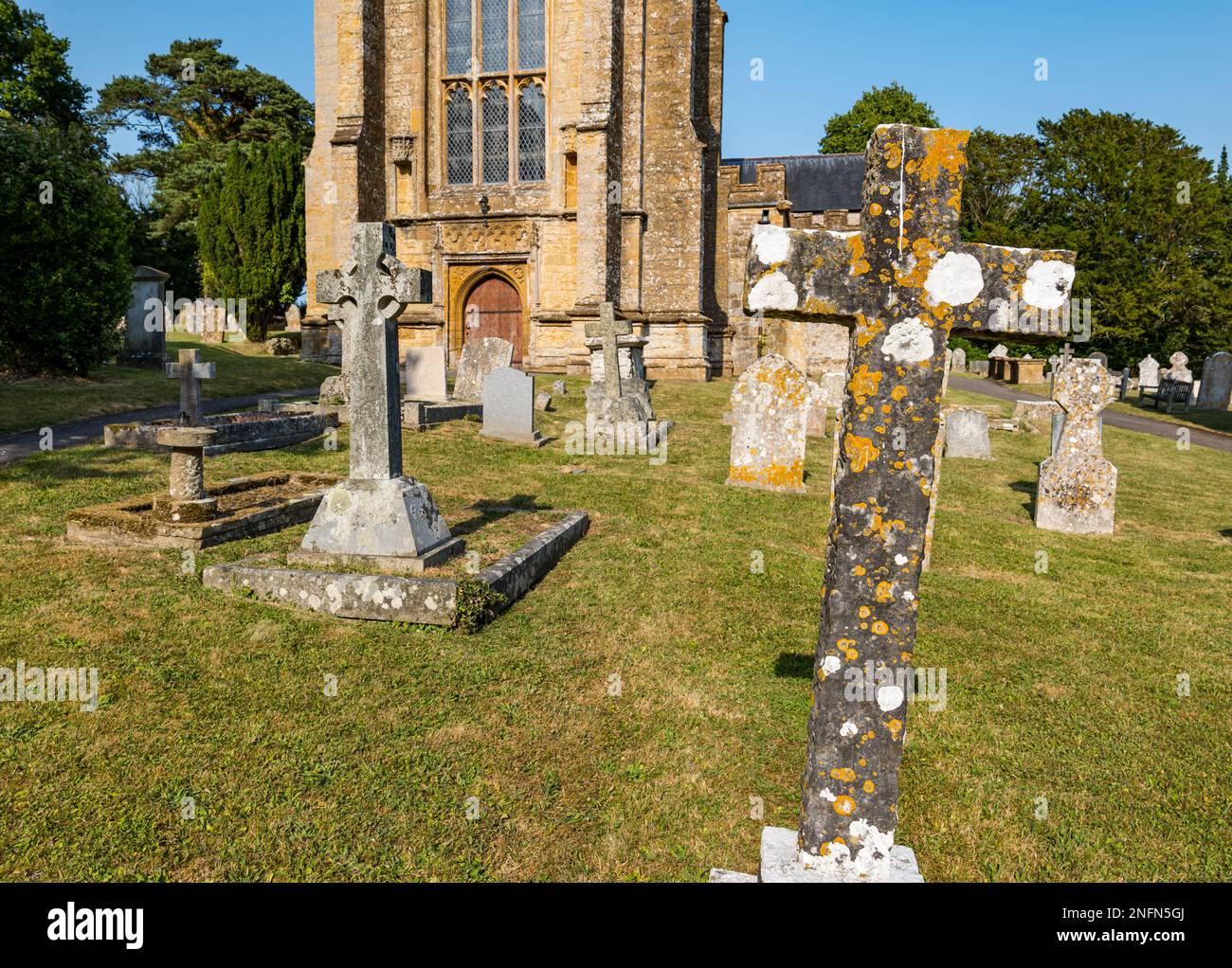 St candida and holy cross hi-res stock photography and images - Alamy