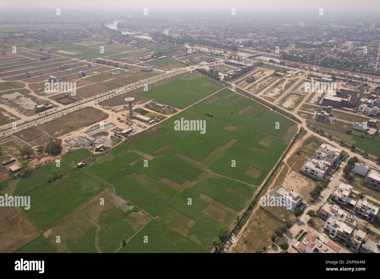 Gujranwala forest hi-res stock photography and images - Alamy