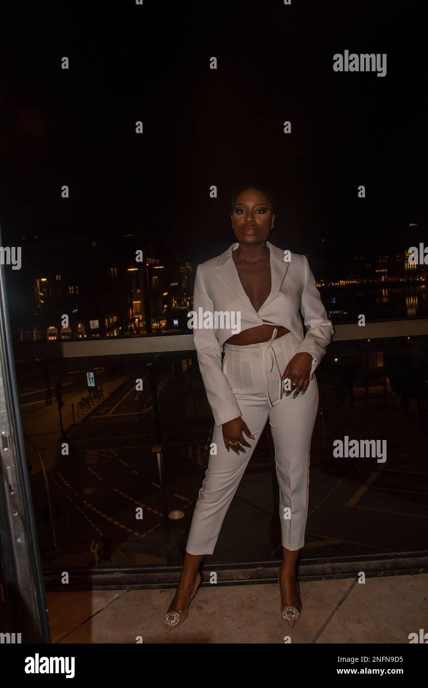 Linda Nobat bei der HOB´s Hut of Burger Opening Party in der Europa ...