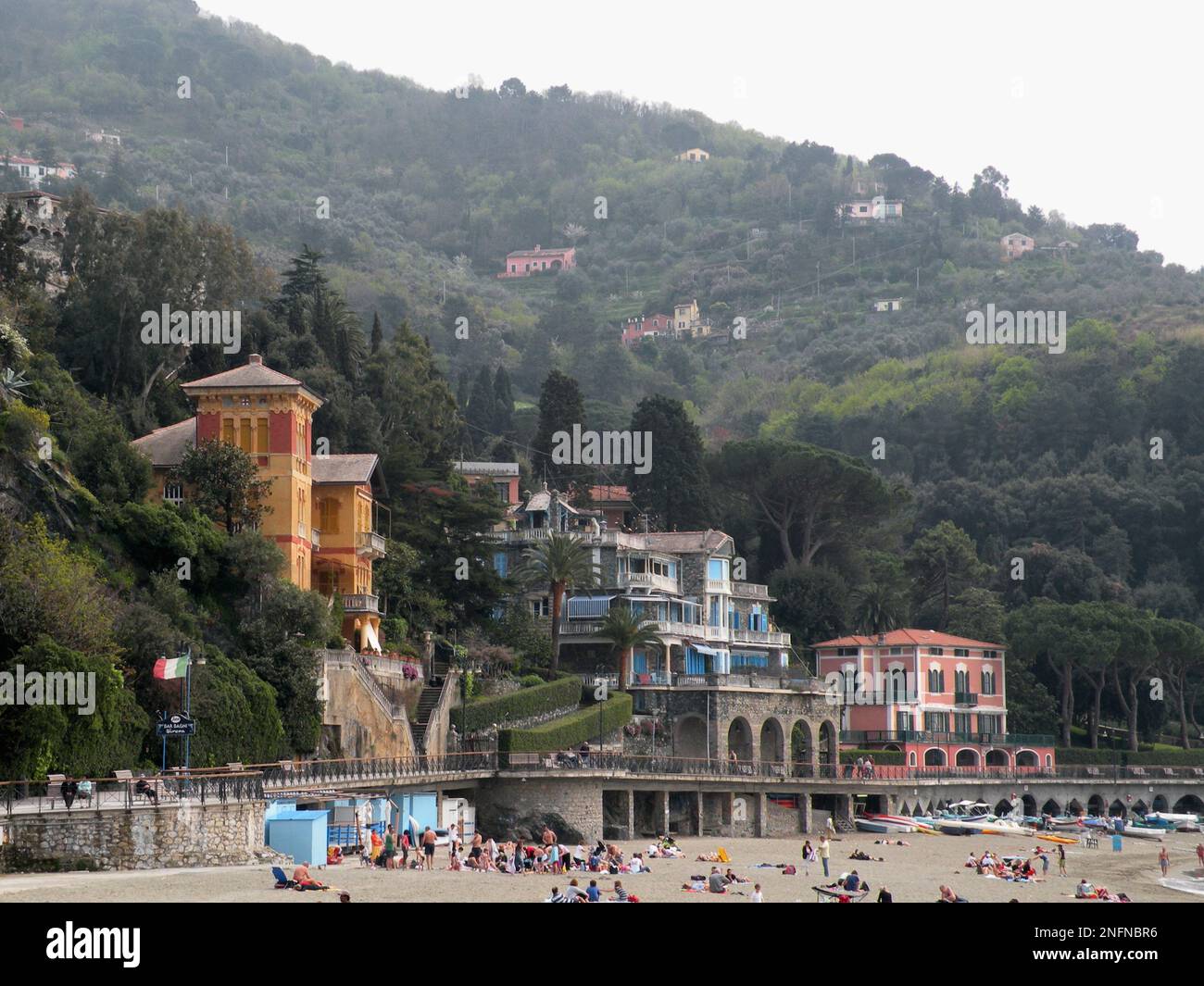Cinque terre train levanto hi-res stock photography and images - Alamy