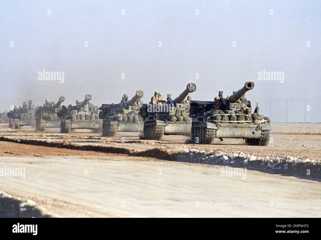 U.S. Army 155 mm Self Propelled Howitzers roll towards Kuwait through ...