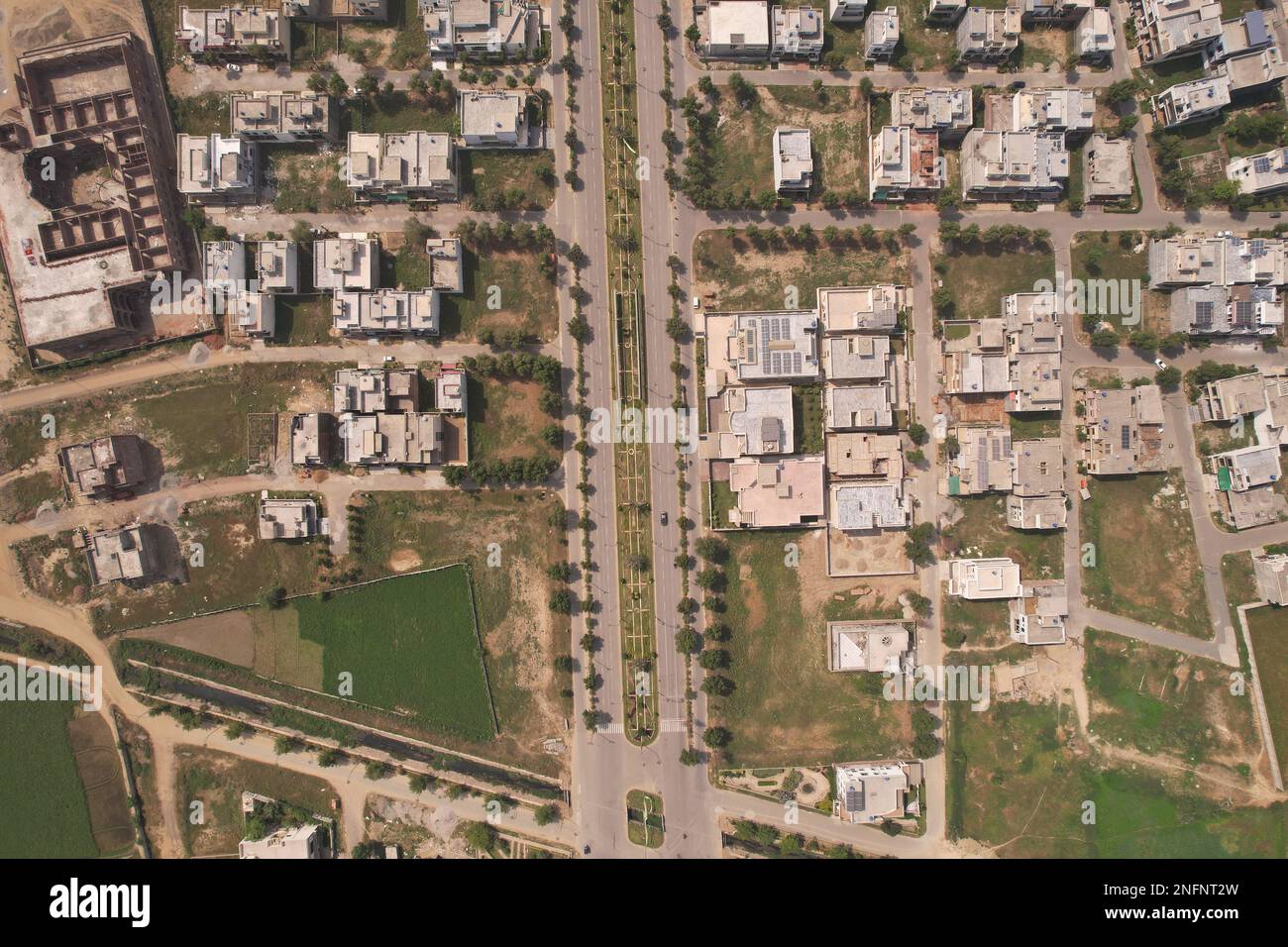 Gujranwala forest hi-res stock photography and images - Alamy