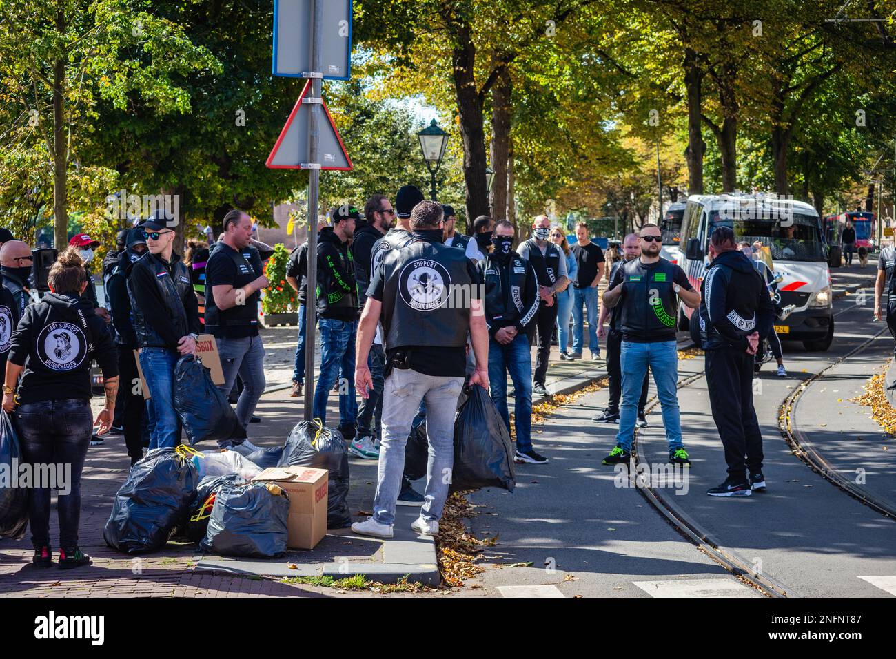 Child protection hi-res stock photography and images - Alamy