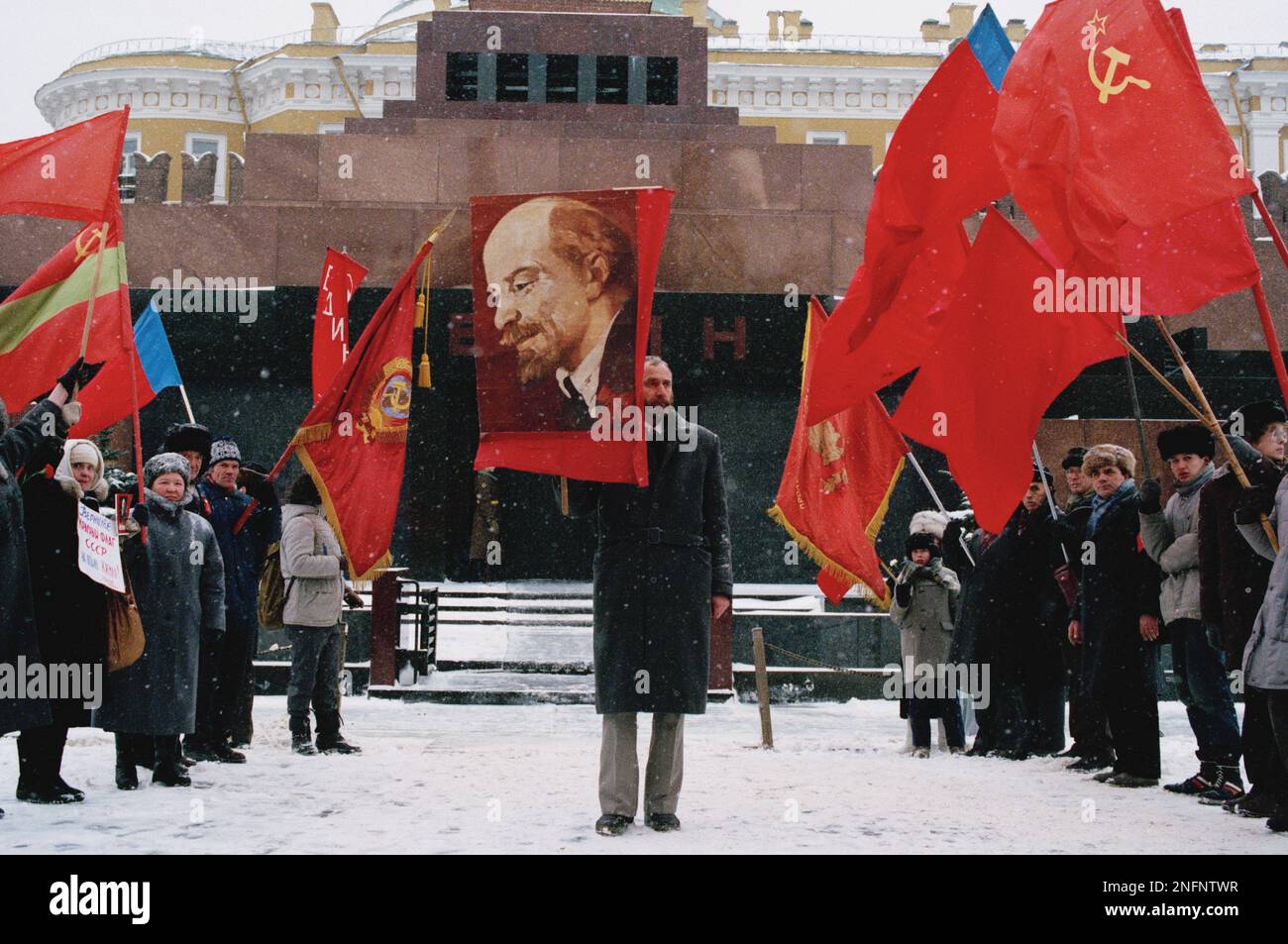 About 500 hard-line communist demonstrators gather to pay tribute to ...