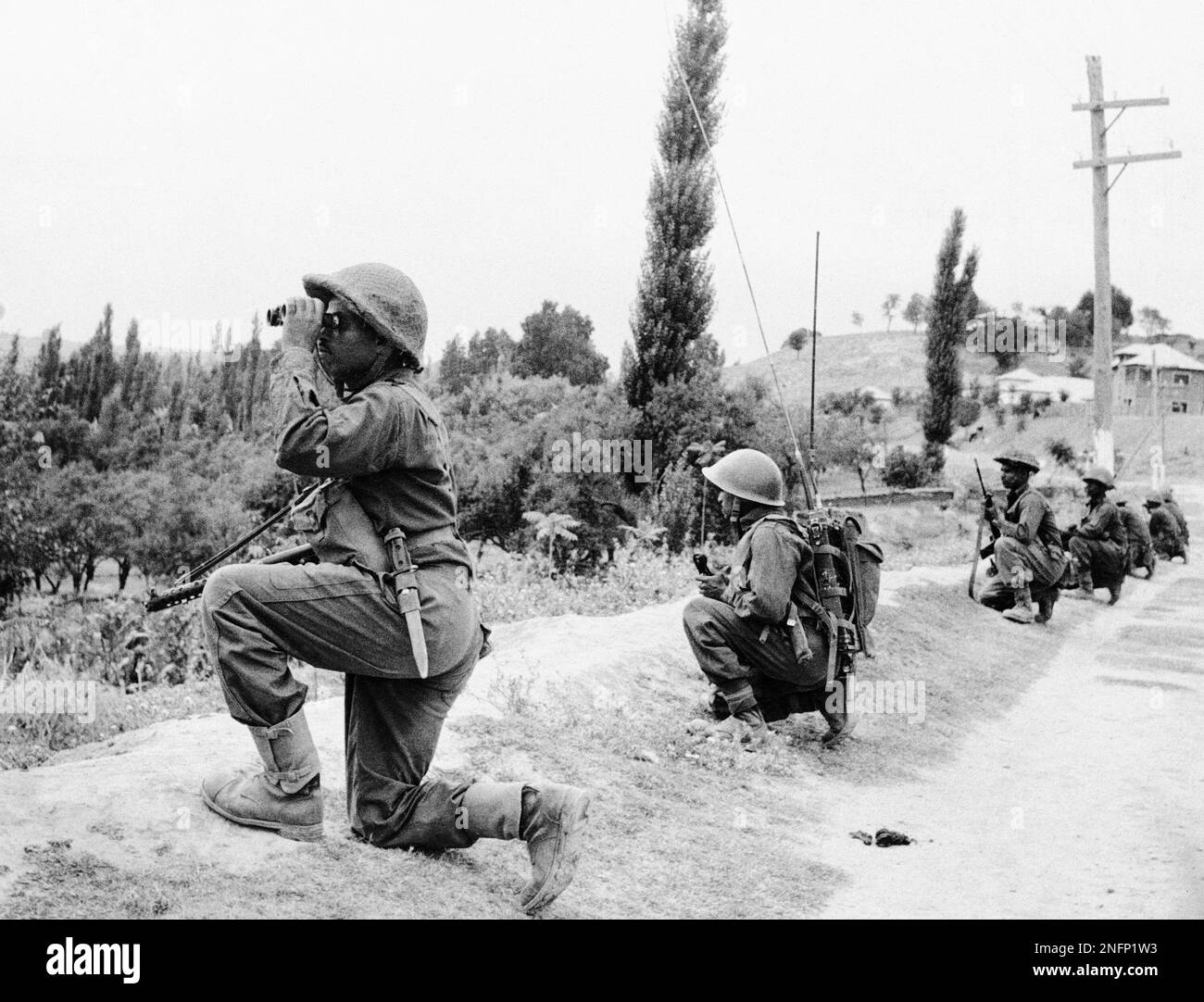 Indian Troops on the move in Kashmir against Guerrilla forces on Sep 6 ...