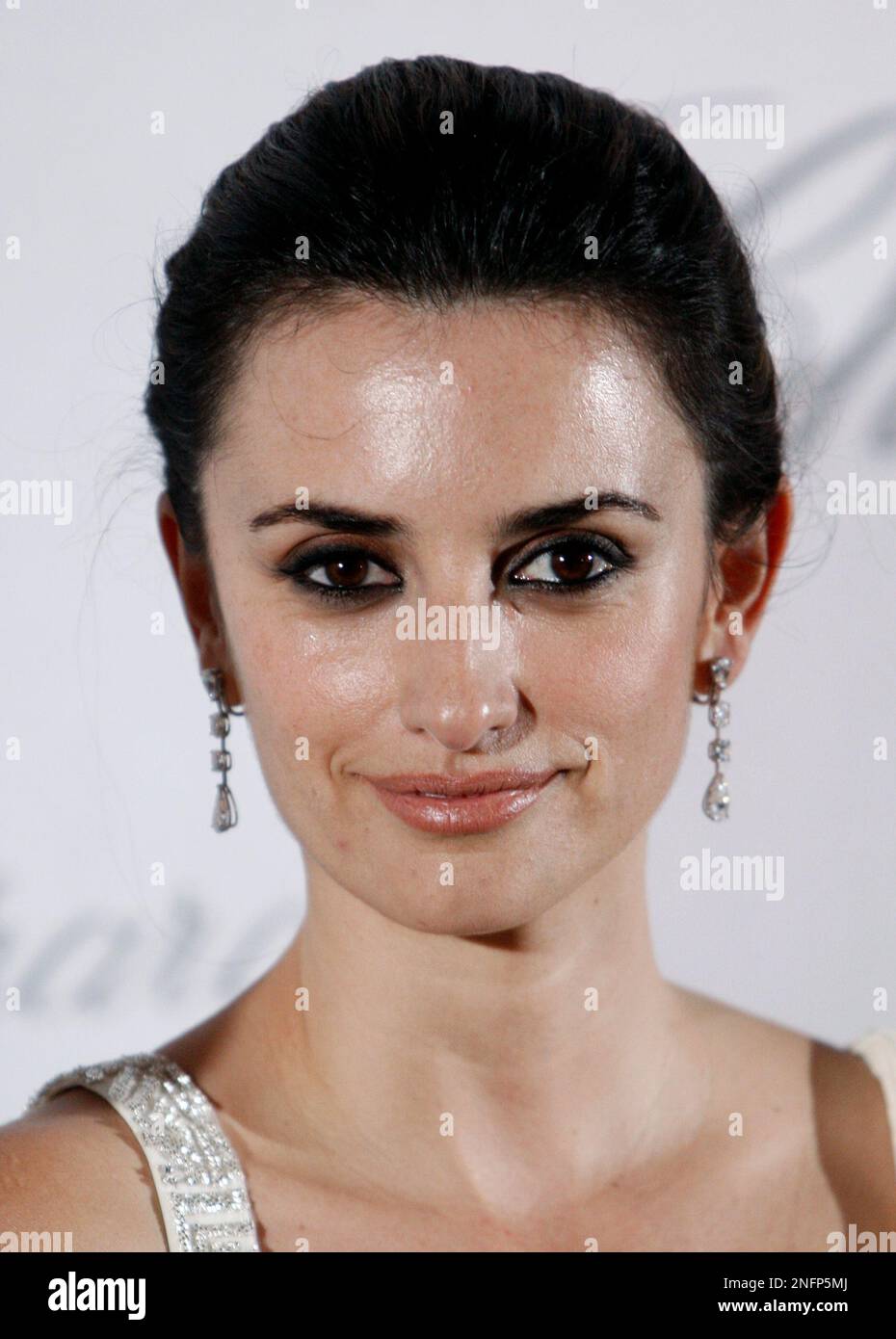Spanish actress Penelope Cruz arrives for the "Vicky Christina ...