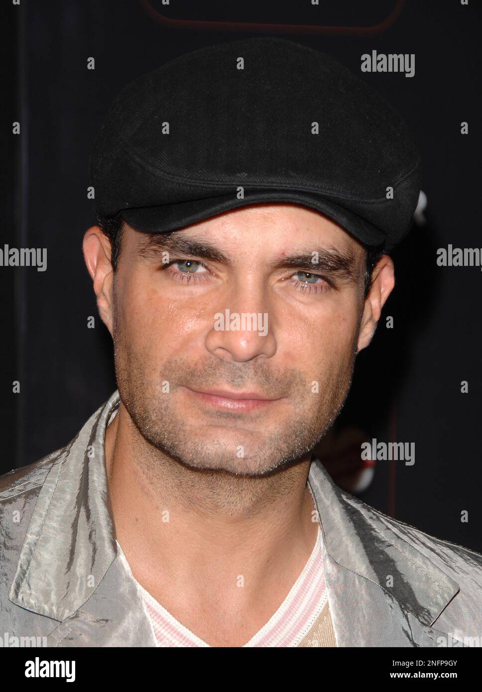 Actor Mauricio Islas arrives at the People en Espanol party ...