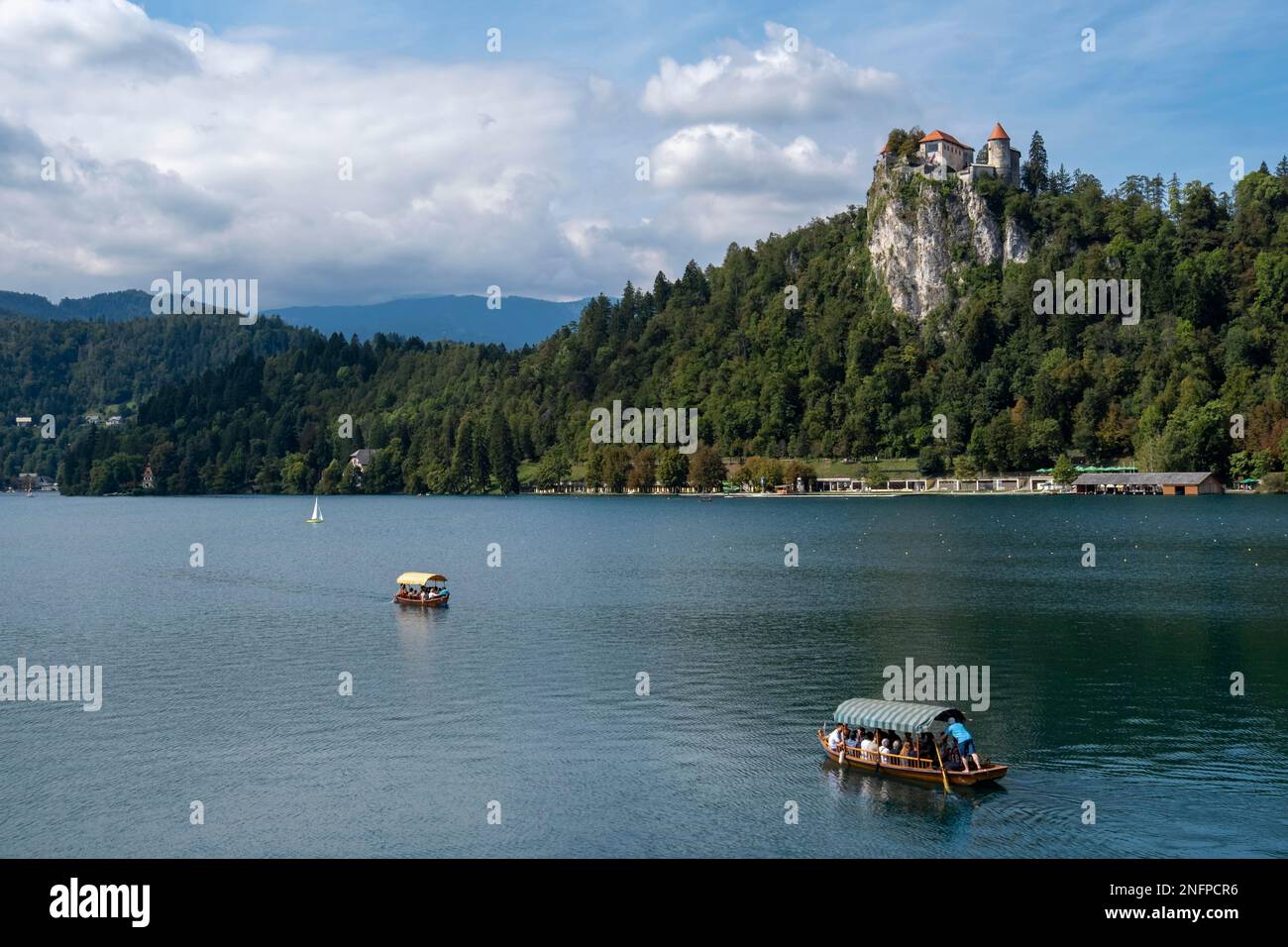 Lake Bled, with Bled Castle, Bled, Upper Carniola Region, Slovenia ...