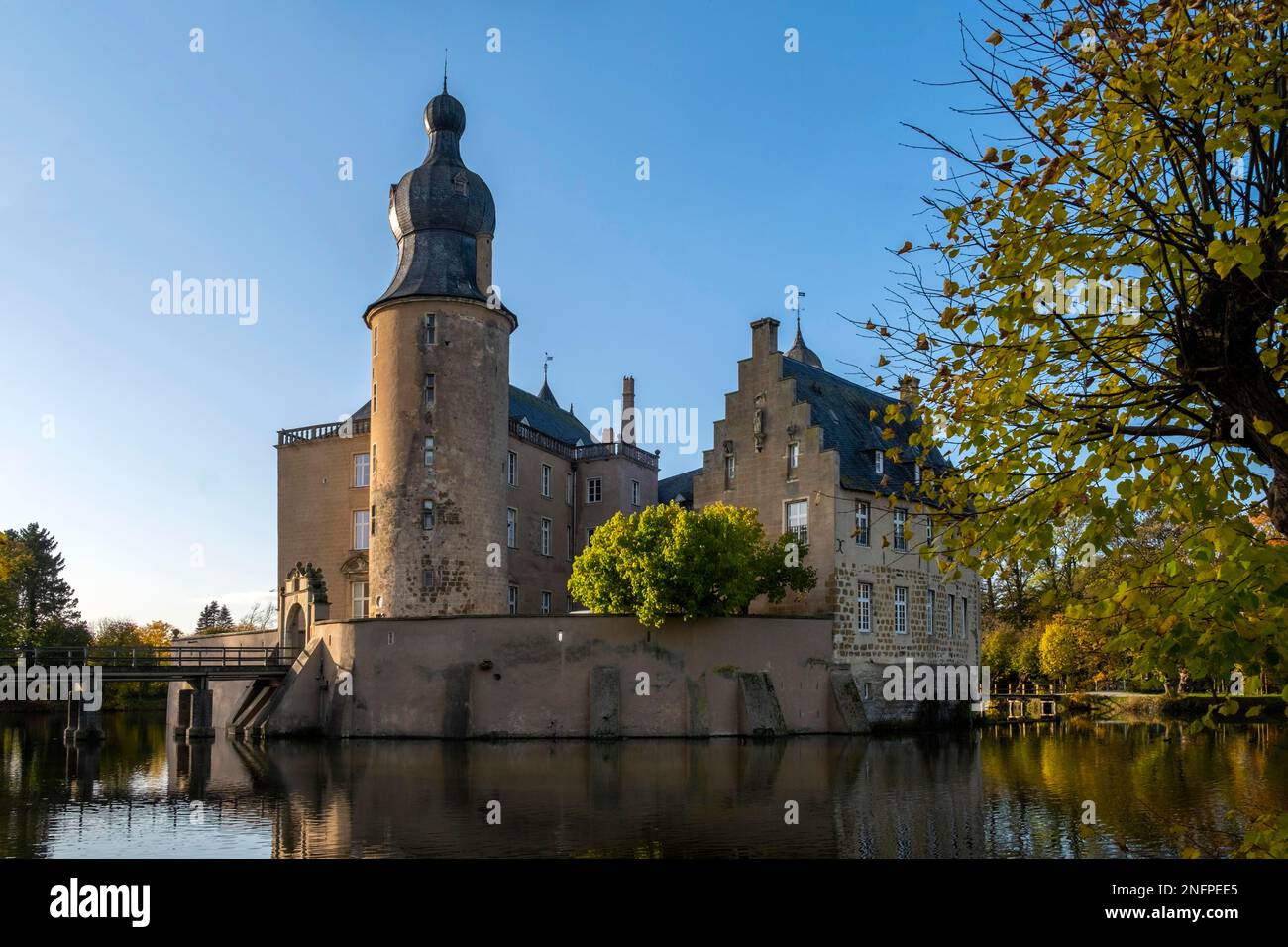 Gemen Castle, moated castle, Borken-Gemen, Muensterland, North Rhine ...