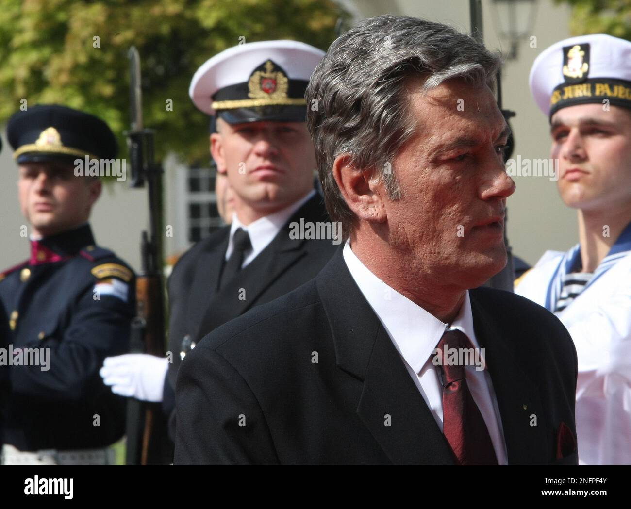Ukrainian President Viktor Yushchenko review honor guard during a ...