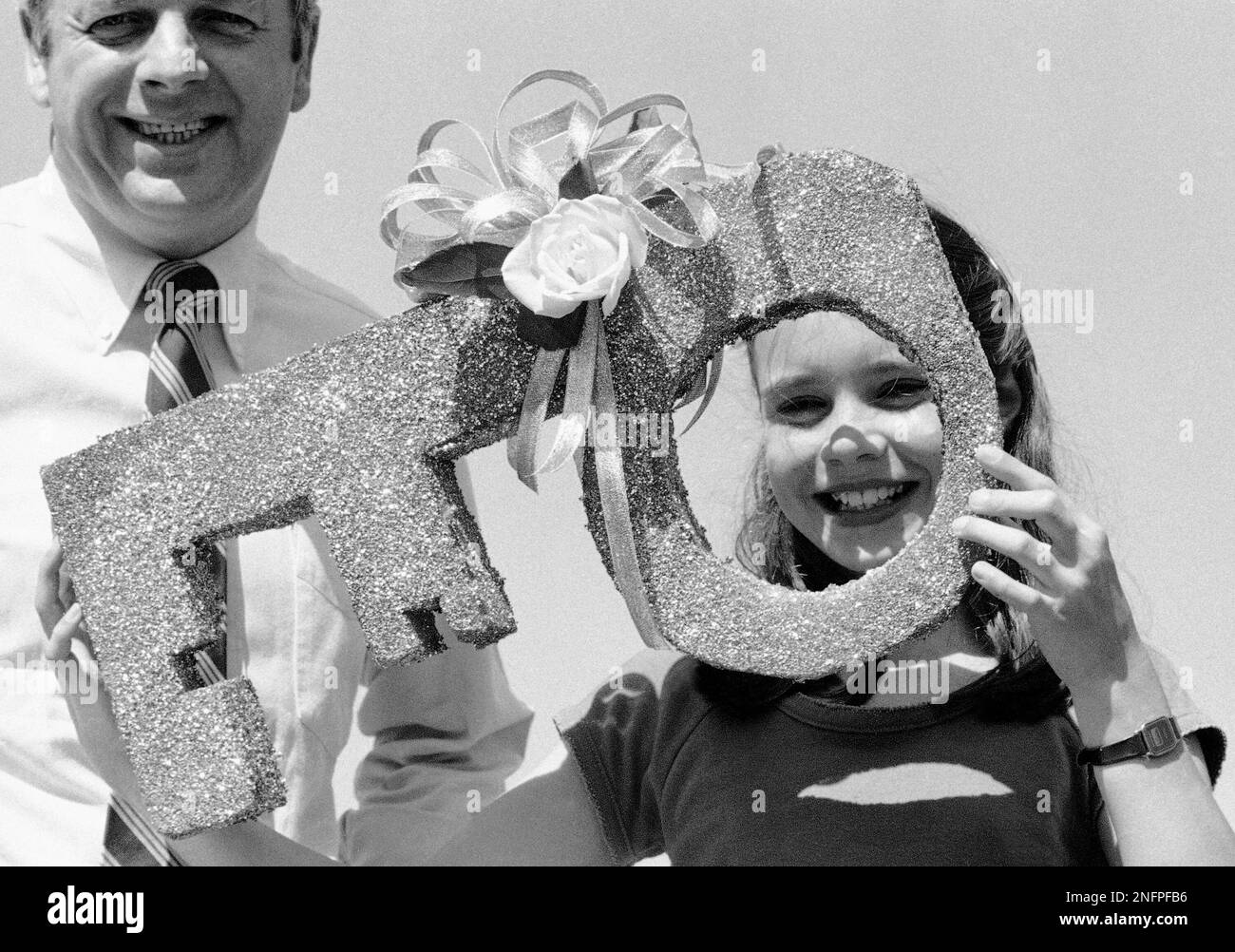 Samantha Smith holds up a ceremonial key to her home town that town ...