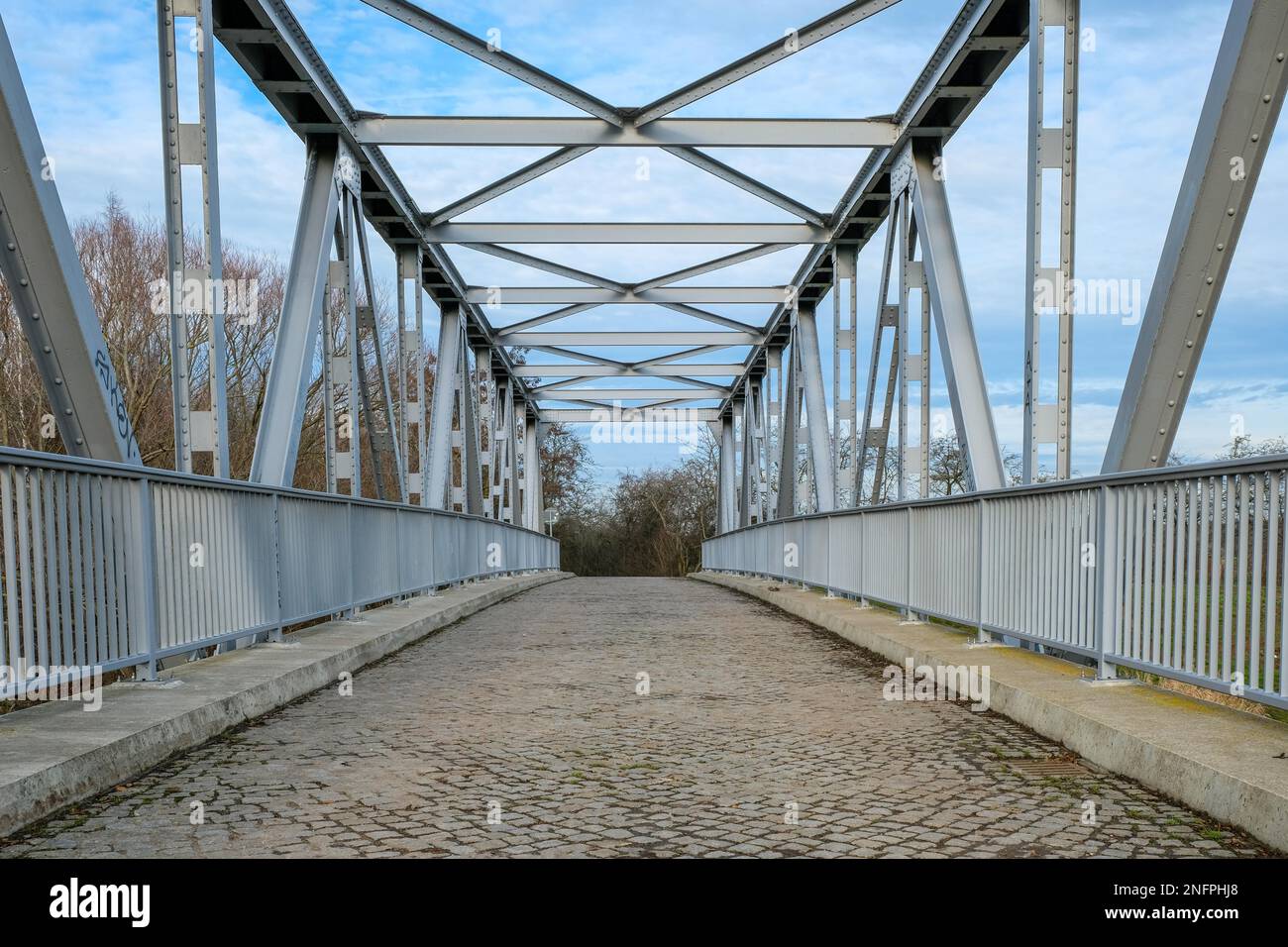 Saale river bridge hi-res stock photography and images - Alamy