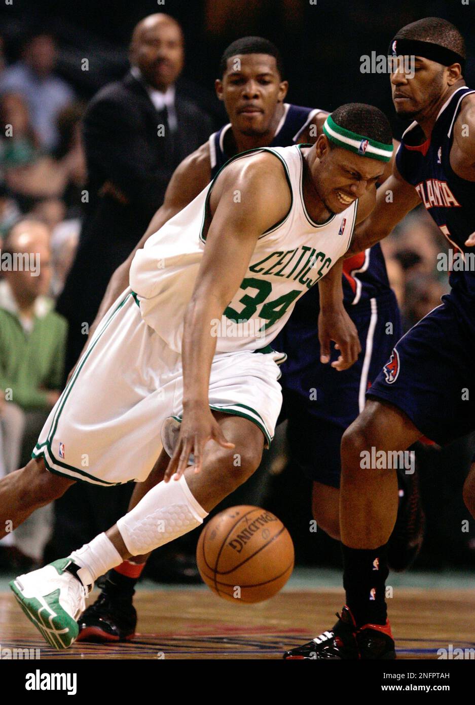 Boston Celtics forward Paul Pierce (34) drives around Atlanta Hawks ...