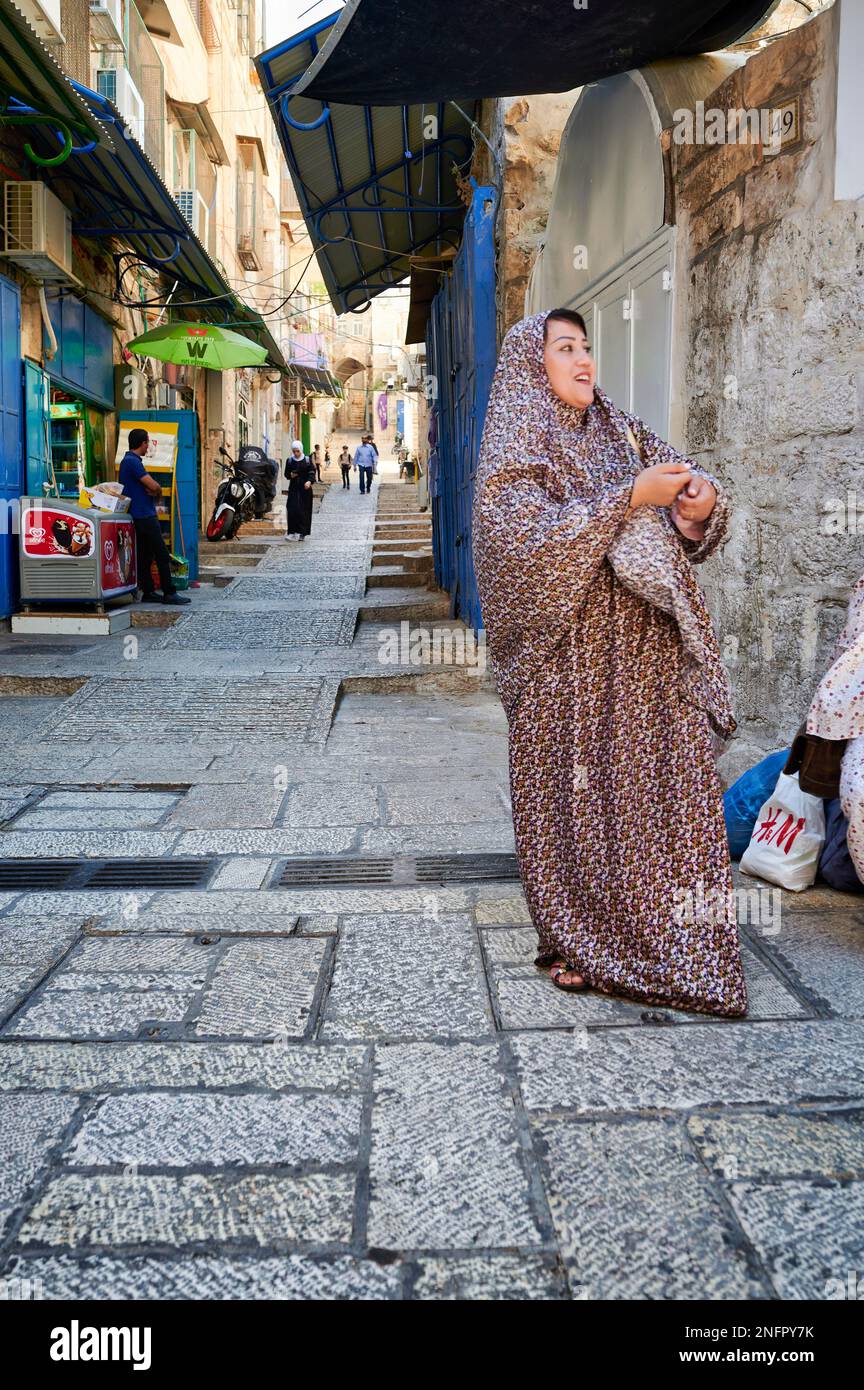 Jerusalem Israel. Portrait of a woman from Palestine Stock Photo - Alamy