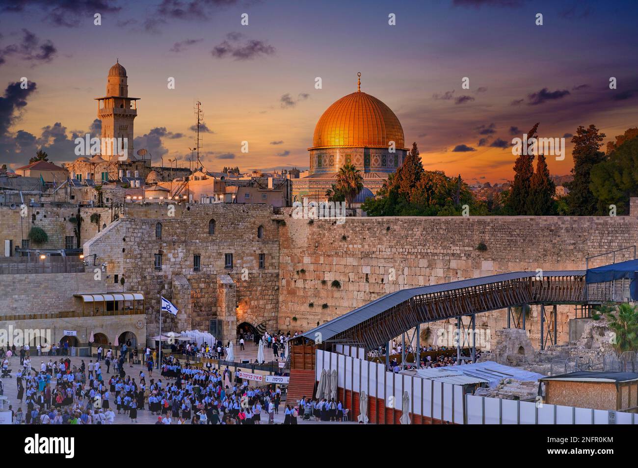 Wailing wall jerusalem sunset hi-res stock photography and images - Alamy