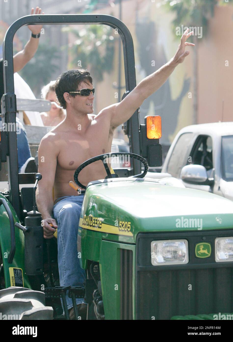 Matt Neustadt, star of upcoming CW television show "Farmer Wants a Wife ...