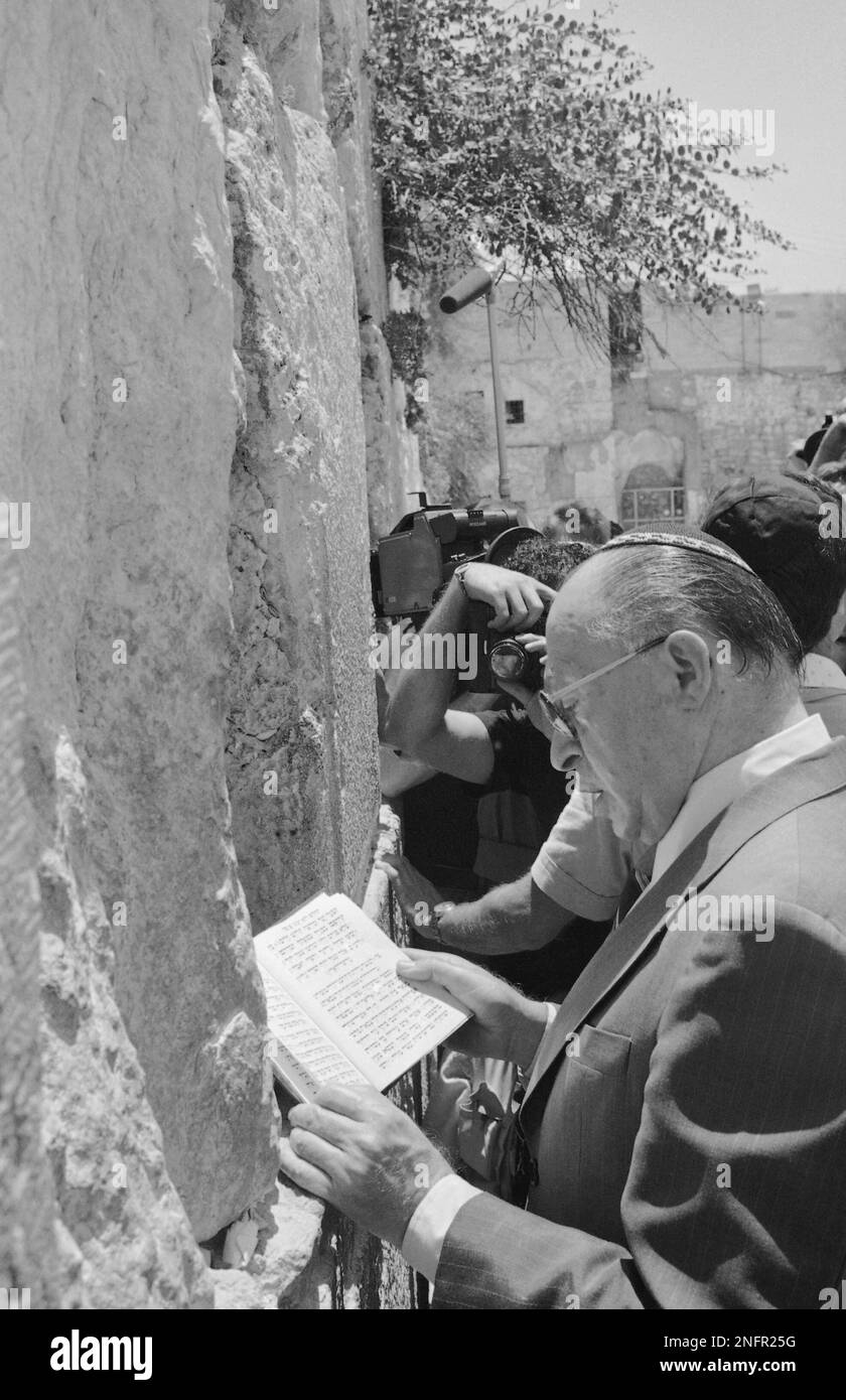 Israeli Prime Minister Menachem Begin prays at the Wailing Wall in ...